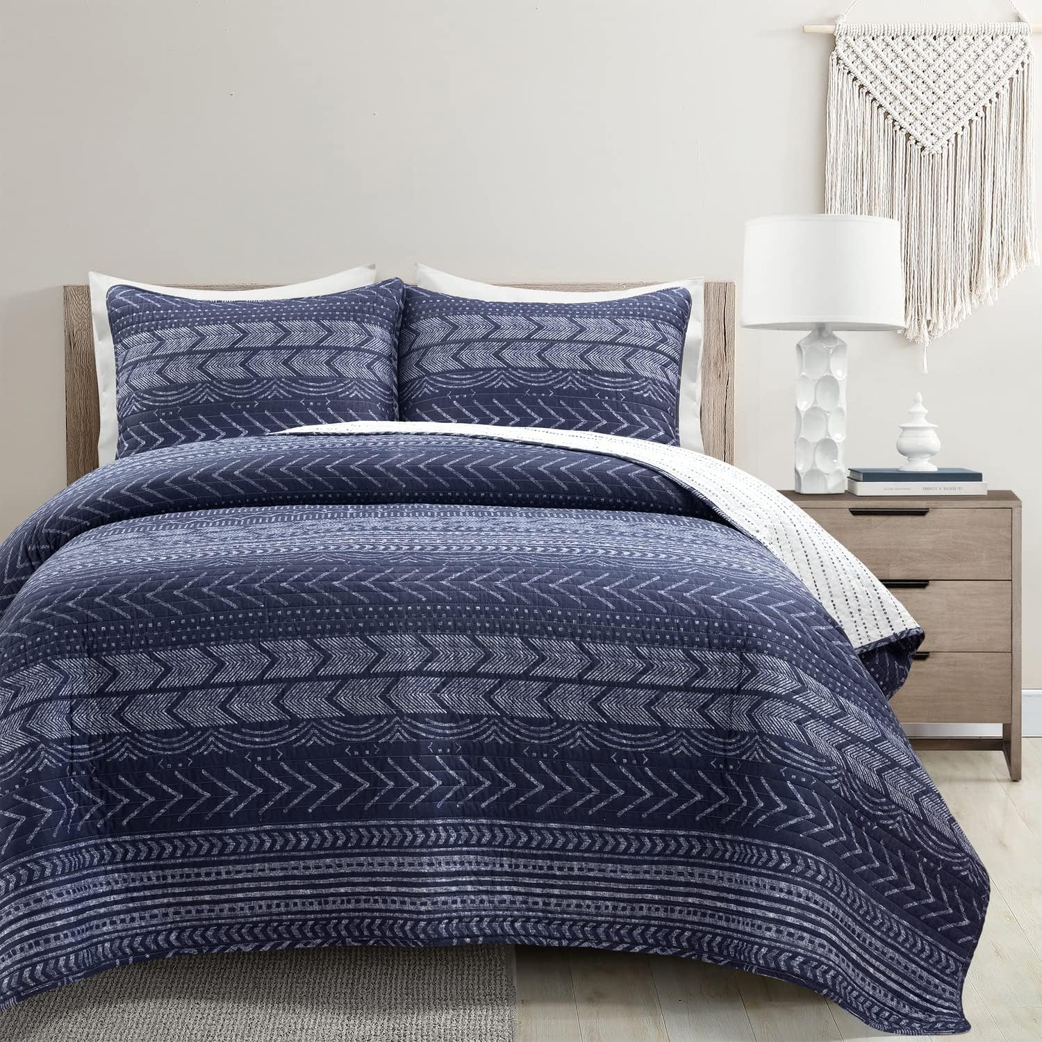 Amazon.com: Lush Decor Hygge Geo Pattern Striped 3 Piece Quilt Bedding ...