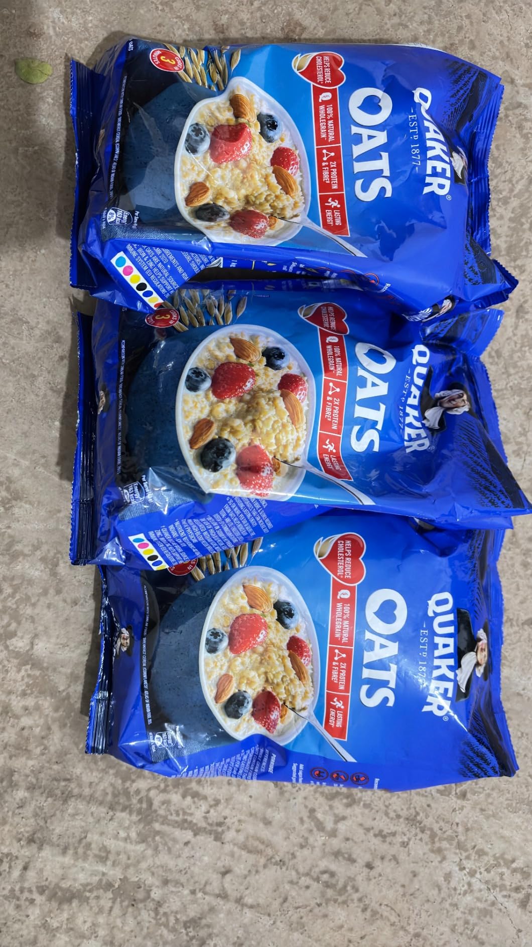 Quaker Oats 1kg, Rolled Oats Natural Wholegrain, Nutritious Breakfast ...