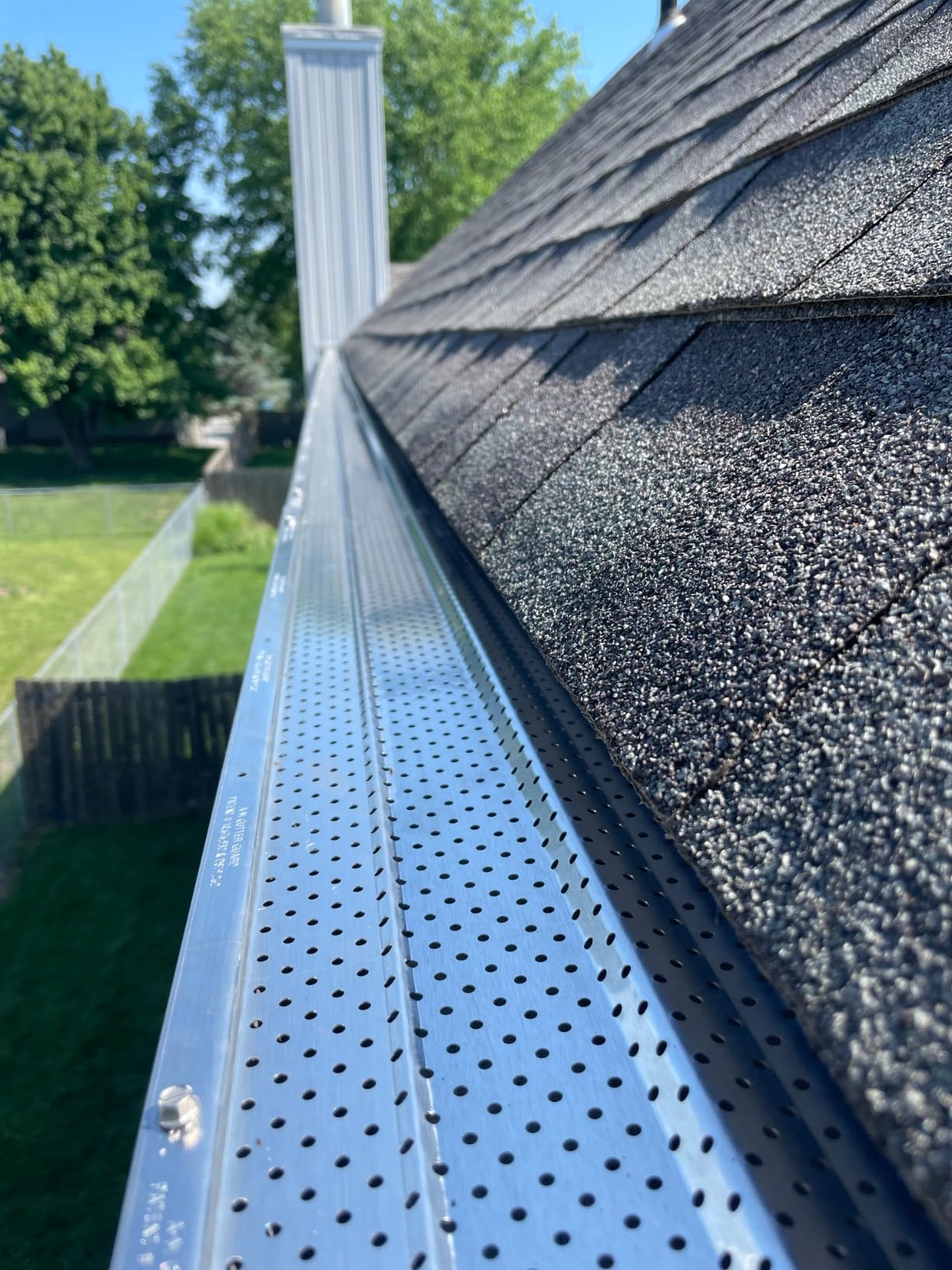 $48/mo - Finance A-M Gutter Guard - Aluminum 6" (200 Feet, Mill Finish ...