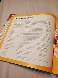 Peyton Picks the Perfect Pie: A Thanksgiving Celebration: America's ...