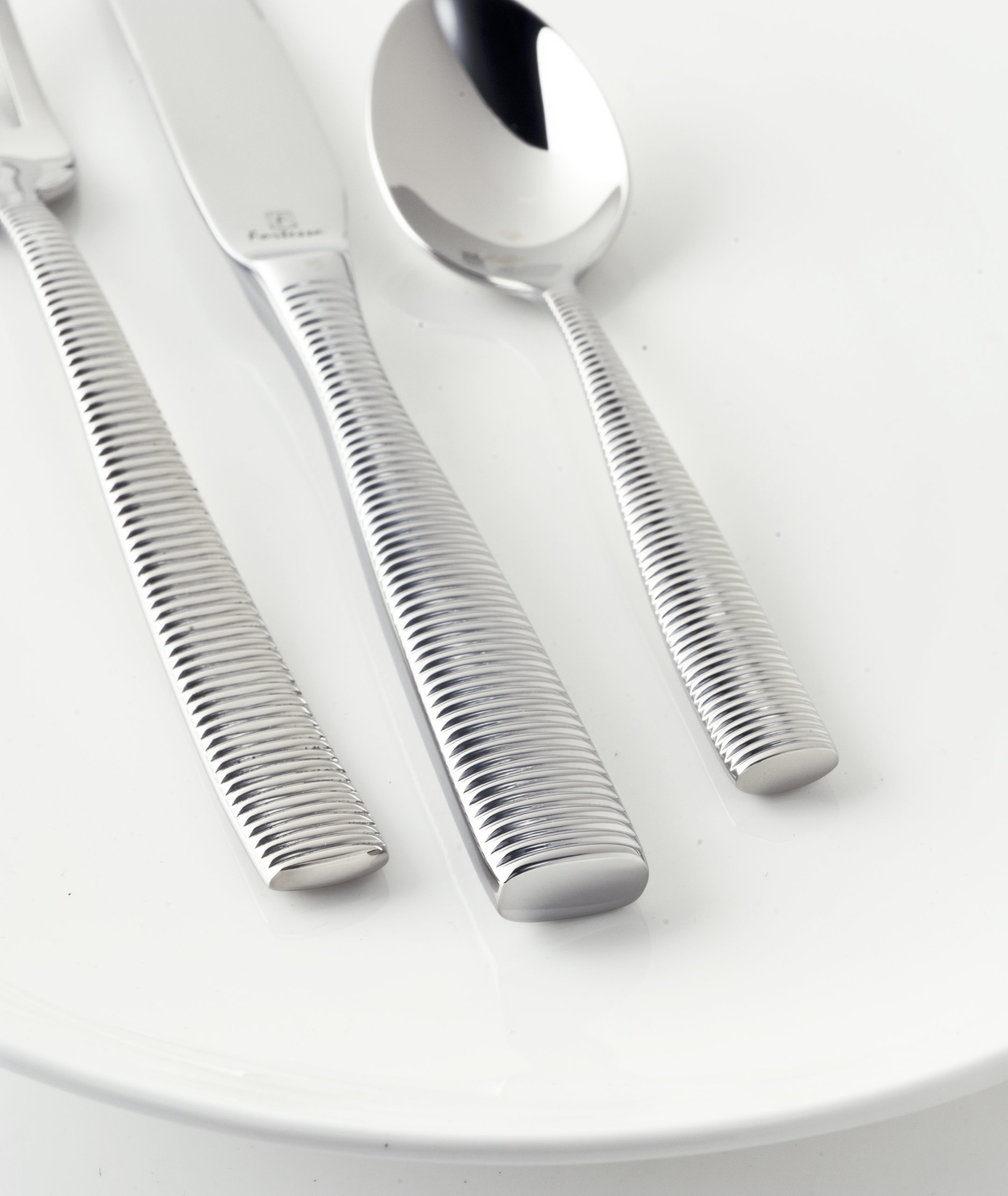 Snapklik.com : Fortessa Ringo 18/10 Stainless Steel Flatware Serving Fork