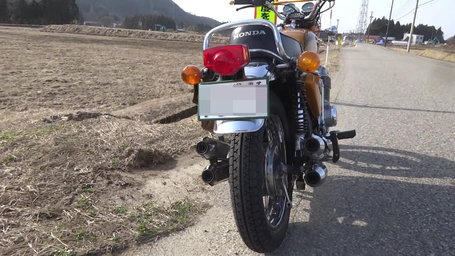 Amazon.co.jp: DURO(デューロ) バイクタイヤ チューブタイプ 4.00-18 400-18 HF318 24041 : 車＆バイク