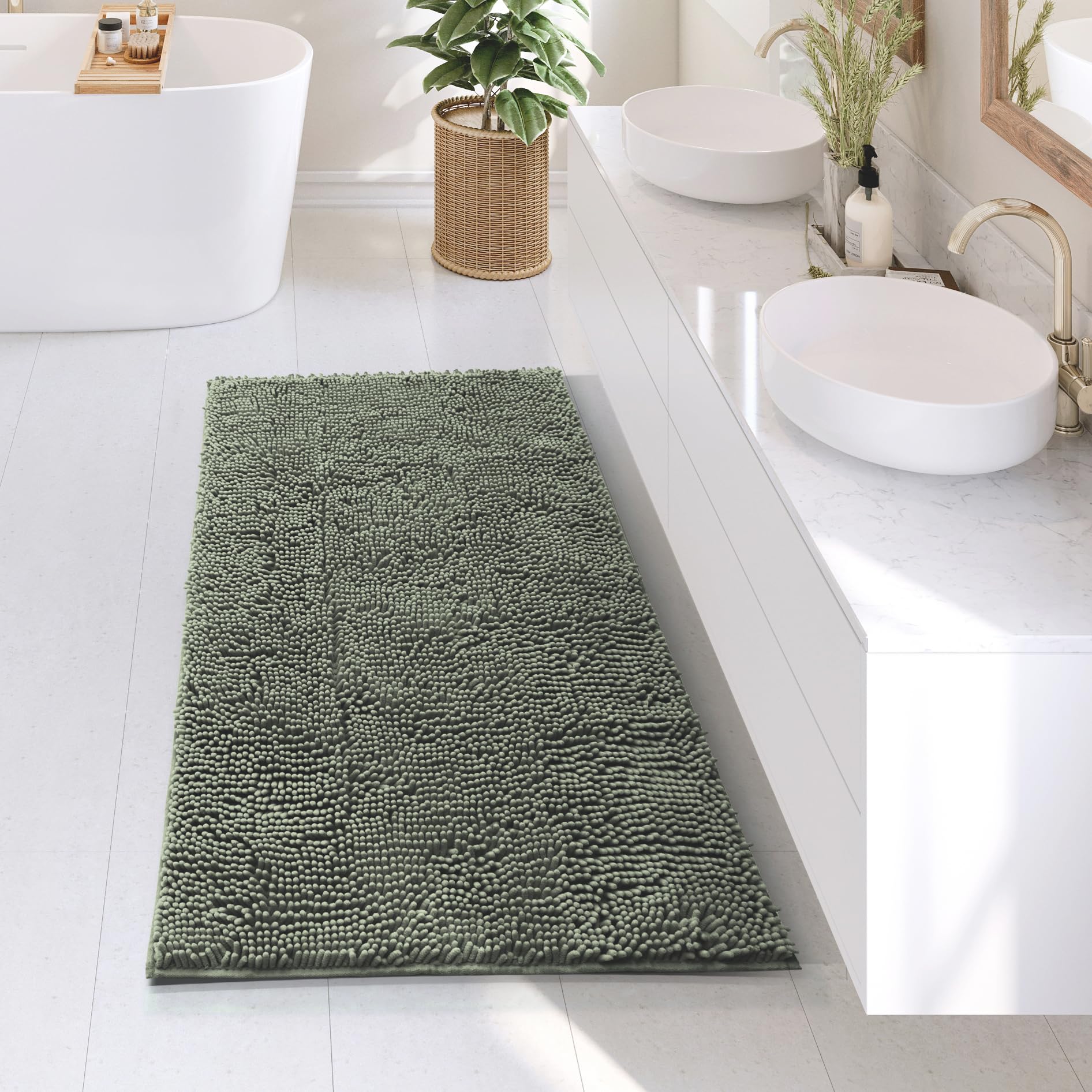 Amazon.com: Hearth & Harbor Bathroom Rugs, Chenille Bath Mat - Machine ...
