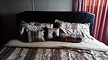 Amazon.com: Zinus Sculpted Faux Leather Upholstered Platform Bed with ...