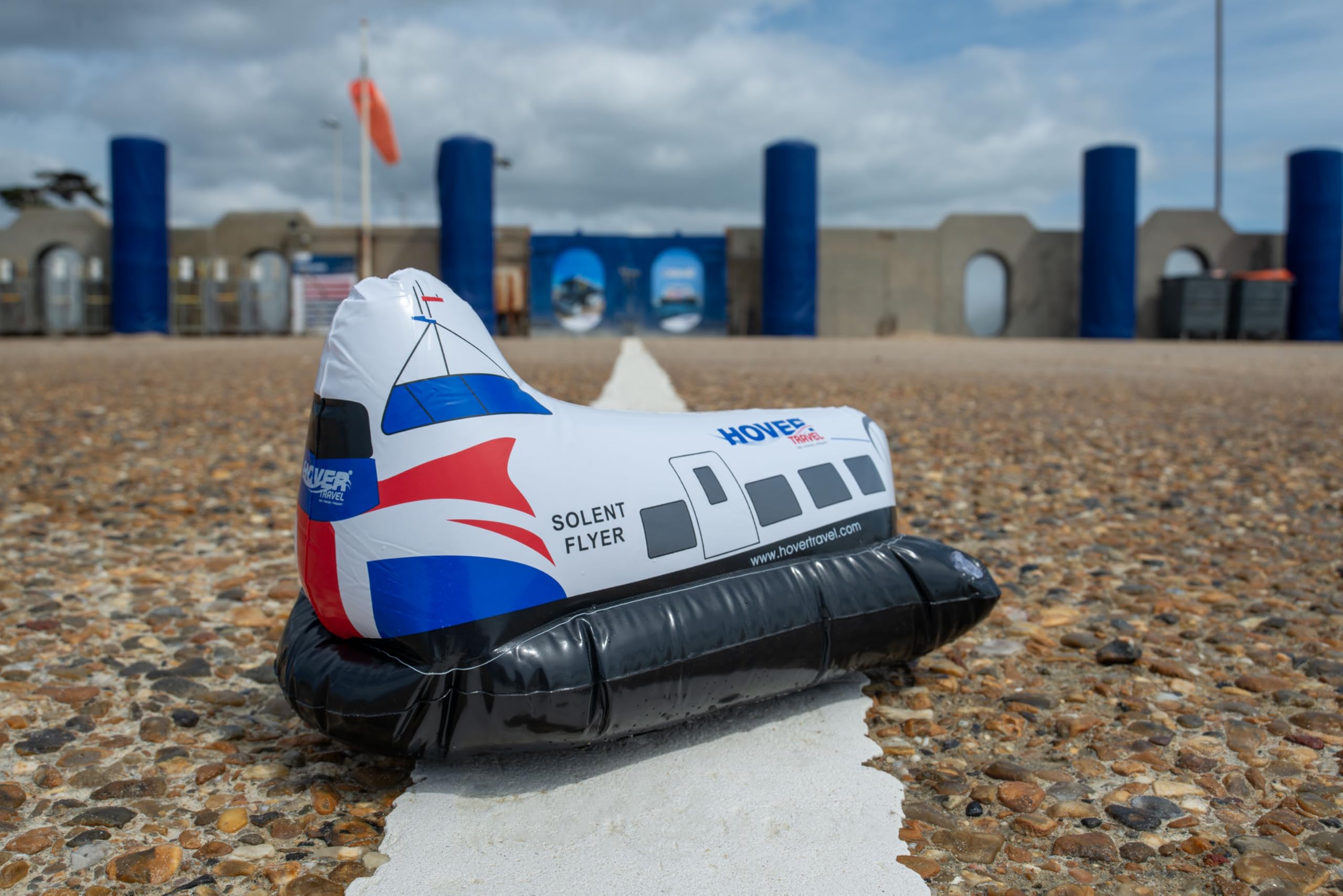 Official merchandise Hovertravel GH12000TD inflatable hovercraft beach ...