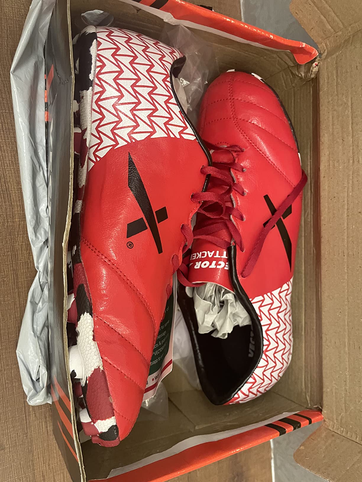 Vector X Attacker Men's Football Shoe/Studds : Amazon.in: Shoes & Handbags