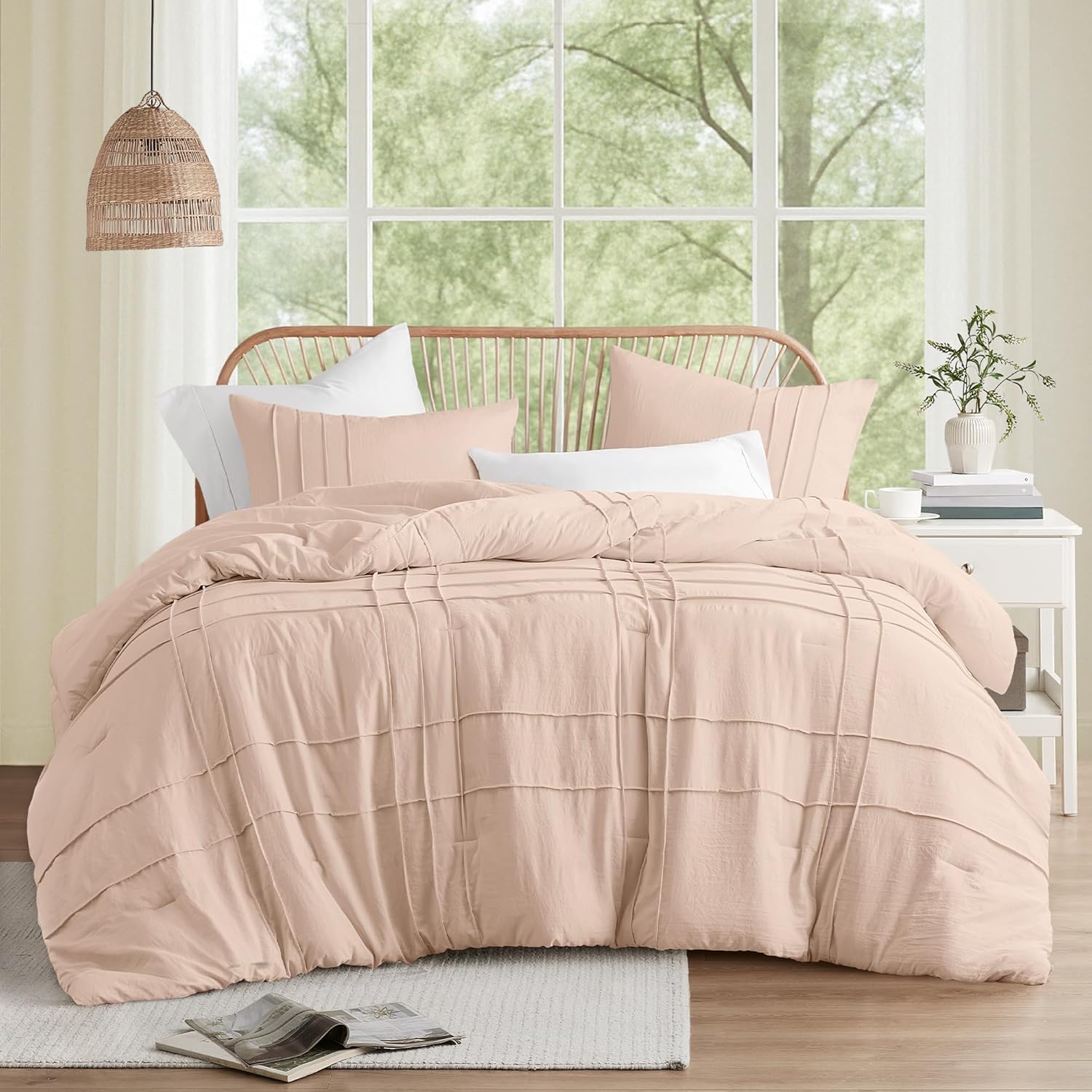 Amazon.com: Comfort Spaces Blush Queen Size Comforter Set - 3 Piece ...