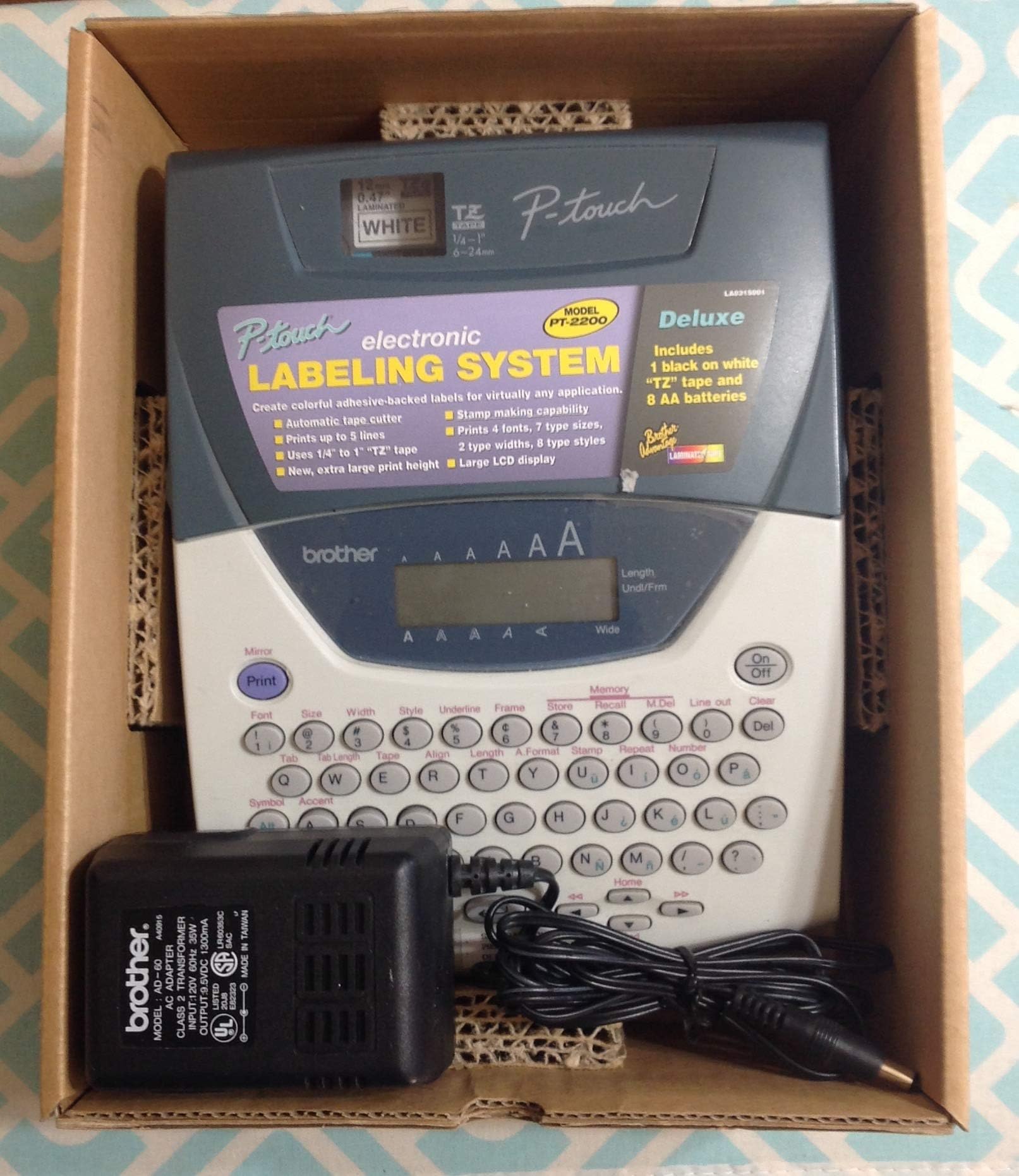 Amazon.com : Brother PT2200 Electronic Labeling System : Electronic ...