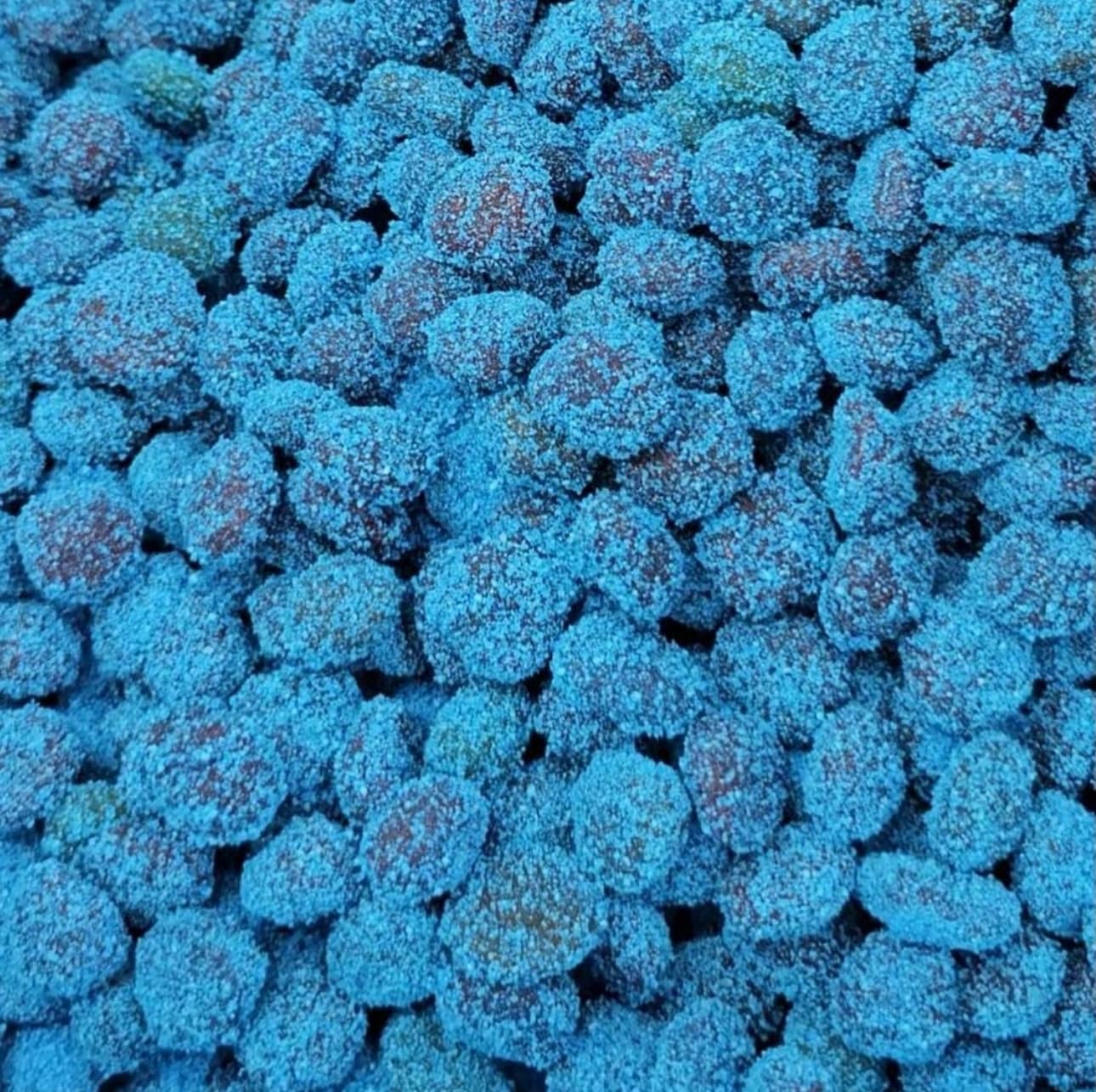 Amazon.com : Sour Blue Raspberry Gushers, Best Viral TikTok Candy ...