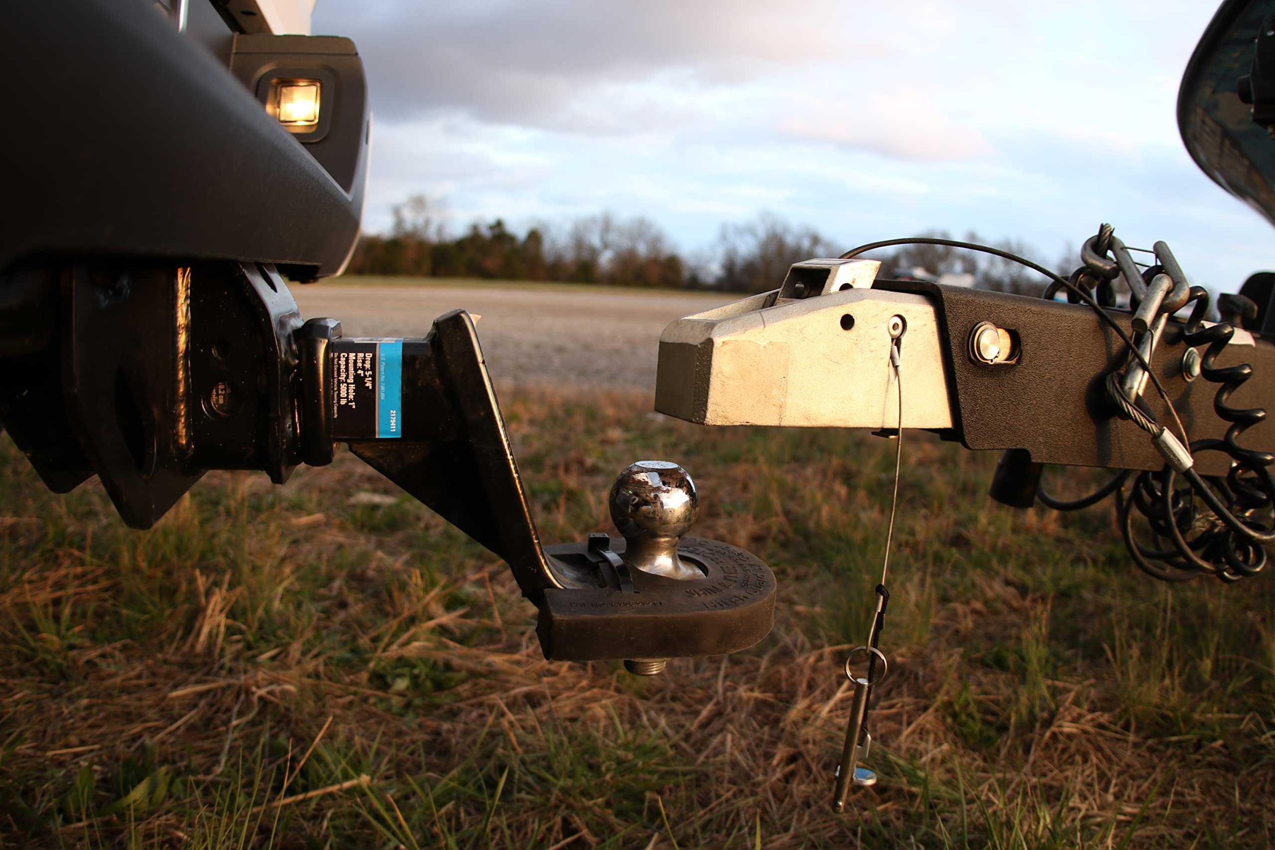 Snapklik.com : Hitch Guard - Black - Trailer Hitch Cover For Knee And ...