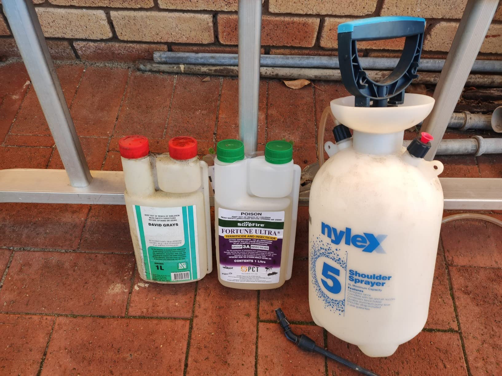 SureFire Fortune Ultra Bifenthrin Termite & Insect Ant Spray 1 Litre ...