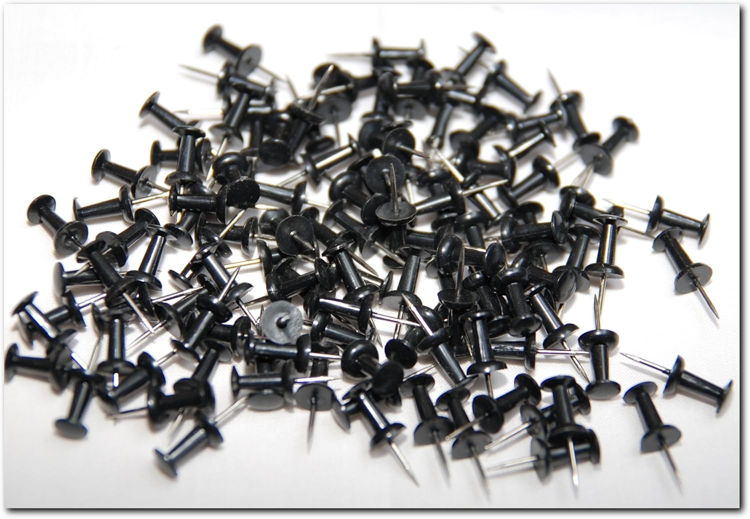 Black Push Pins Pack of 200 : Amazon.ca: Office Products