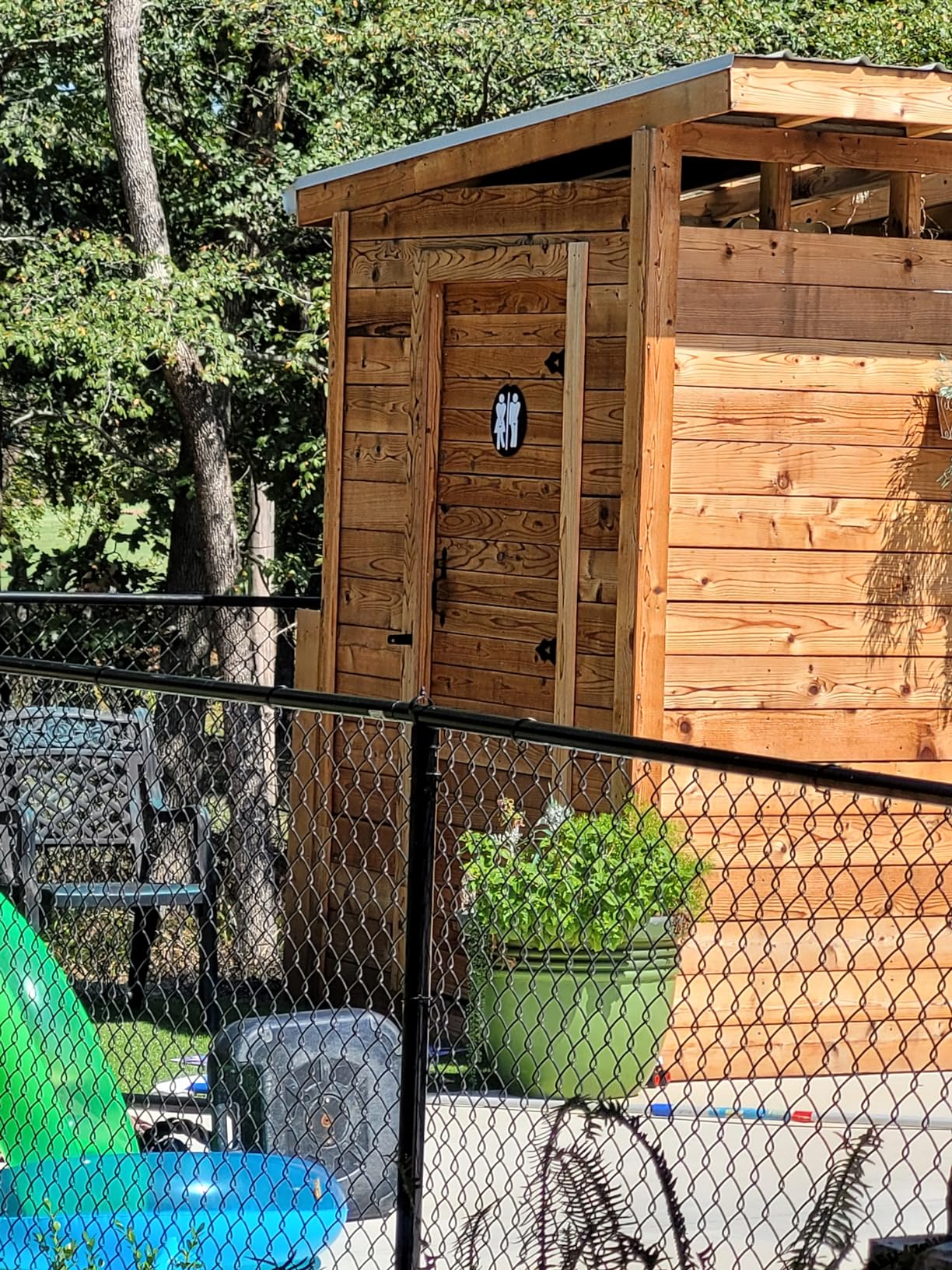 Amazon.com: Funny Unisex Bathroom Signs-Cute Bathroom Wall Decor ...