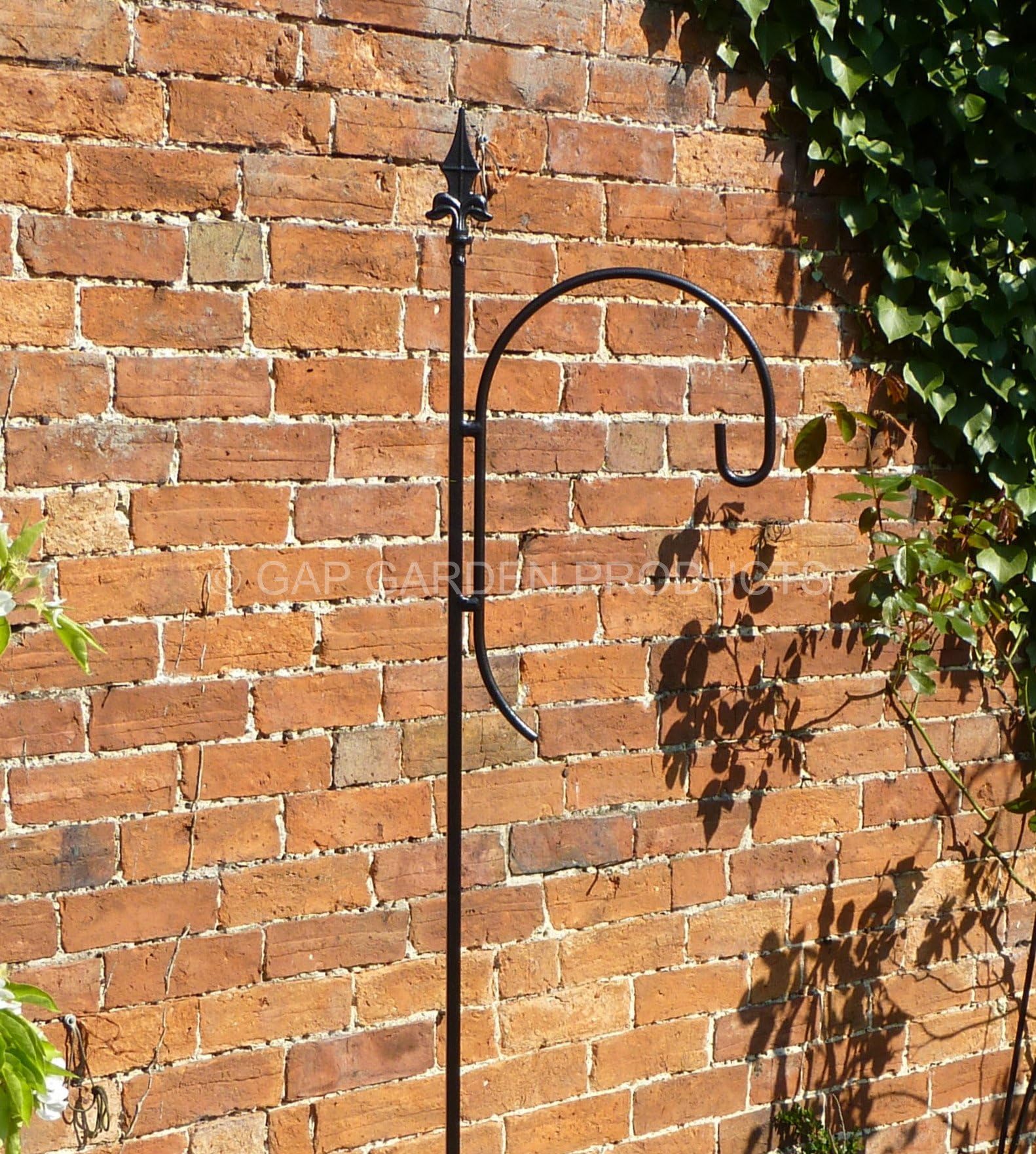 GAP GARDEN PRODUCTS Solid metal Bird feeding station/crook (Single ...