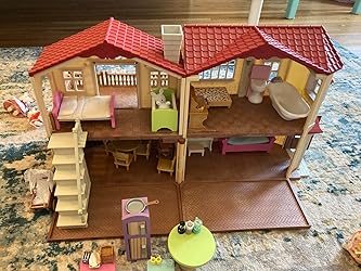Amazon.com: Calico Critters Red Roof Country Home - Dollhouse Playset ...