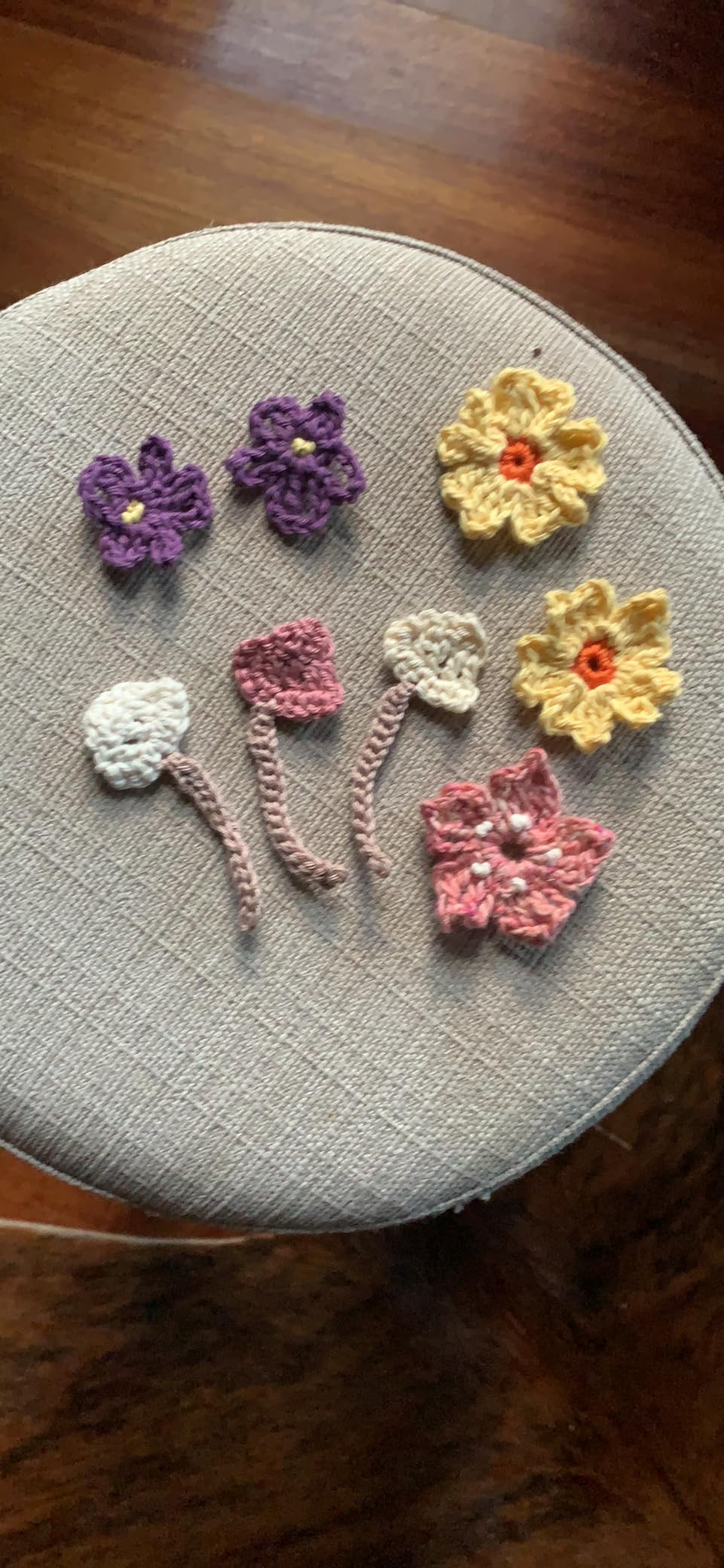 Crochet Collage Garden: 100 patterns for crochet flowers, plants and ...
