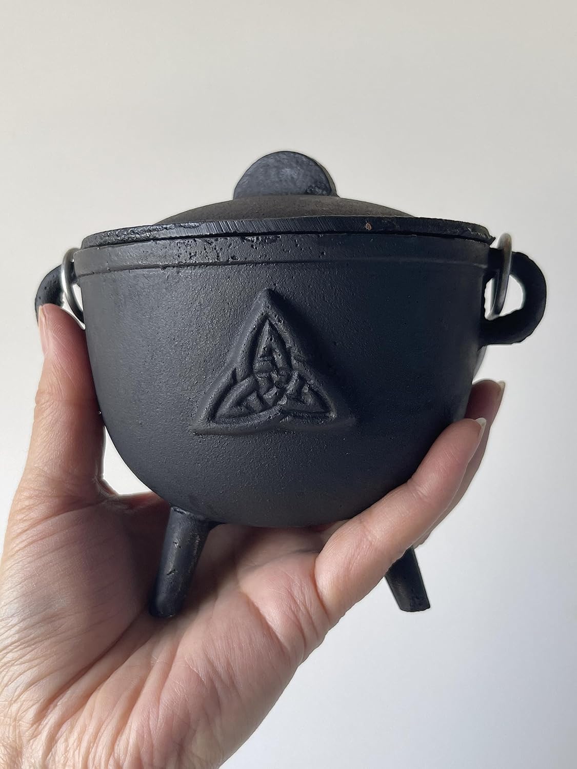 Witch Cauldron 3 Inch Cast Iron Cauldron With Pentagram Design ...