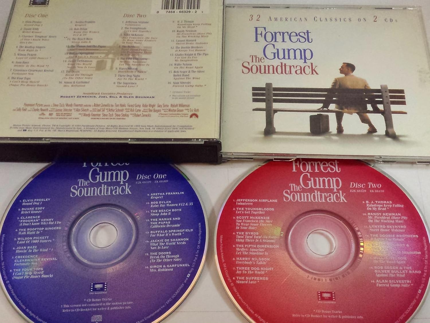 Alan Silvestri, Various Artists - Forrest Gump: The Soundtrack - Amazon ...