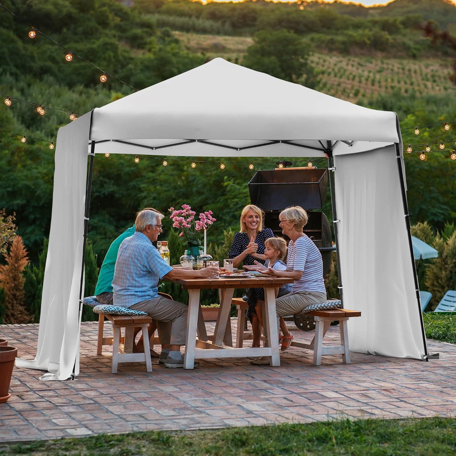 Amazon.com : Oakmont 8×8ft Pop-up Outdoor Canopy Tent with 2 Expandable ...