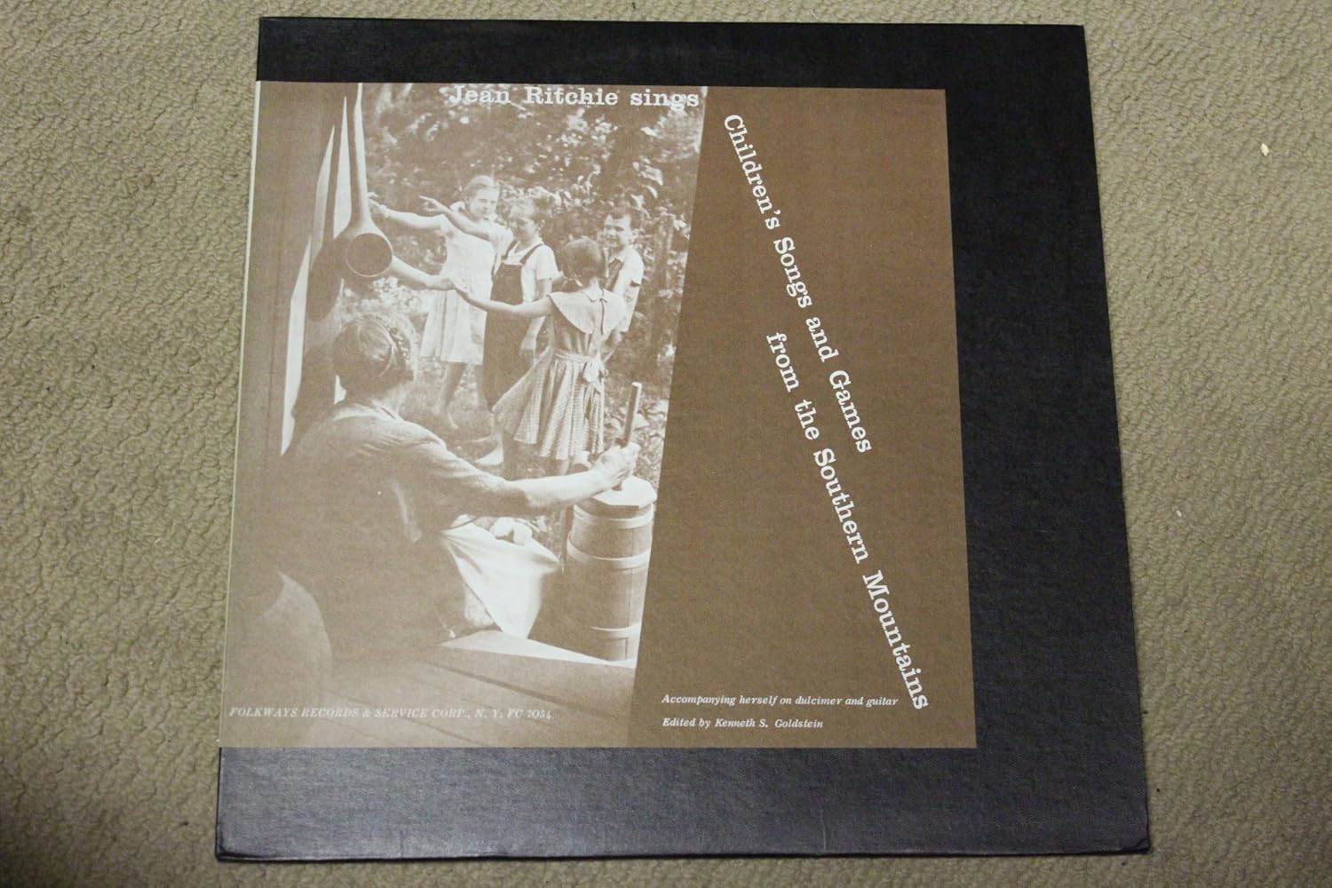 Jean Ritchie sings Children's Songs and Games from the Southern ...