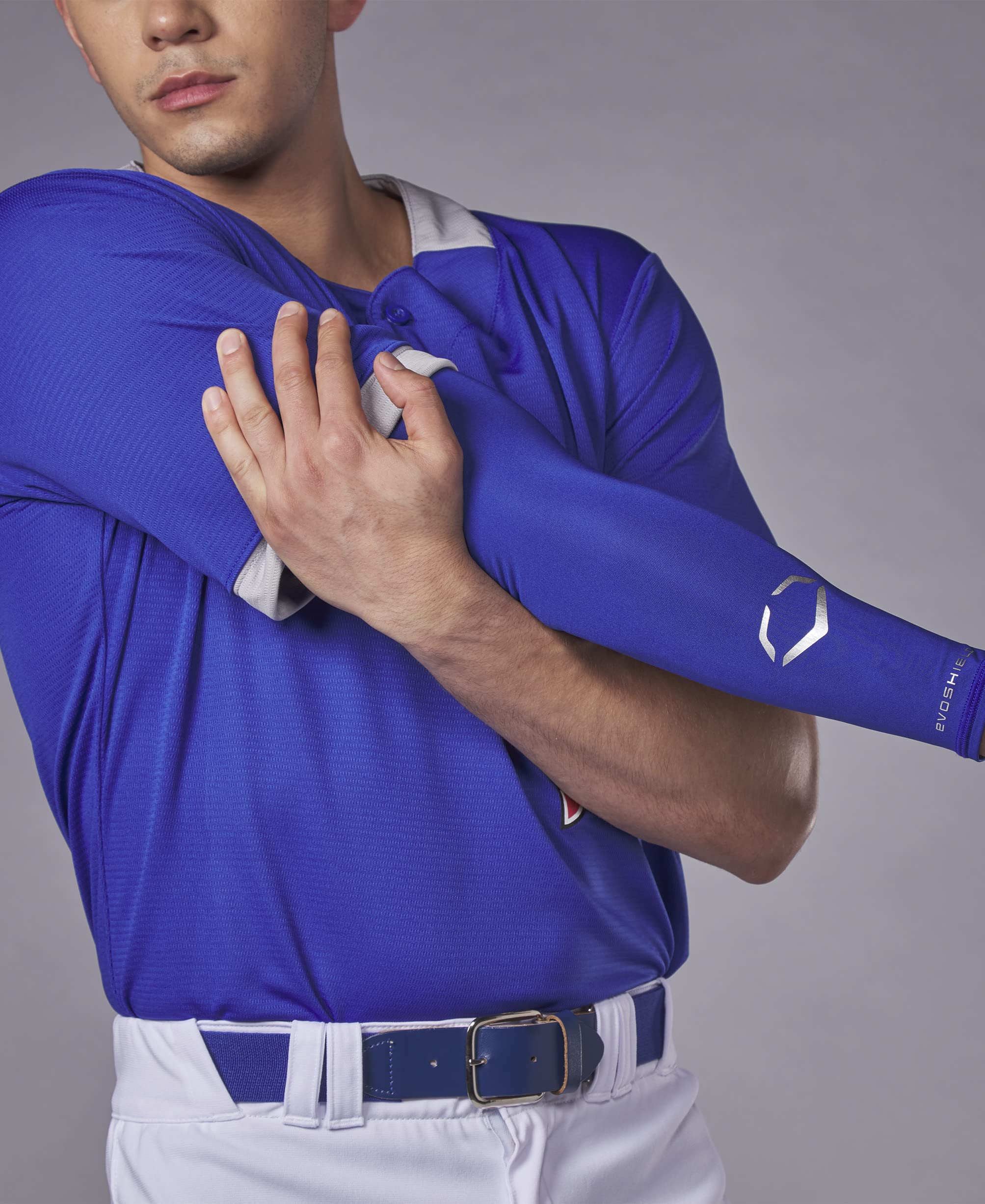 Snapklik.com : EvoShield Adult Solid Compression Arm Sleeve - Royal