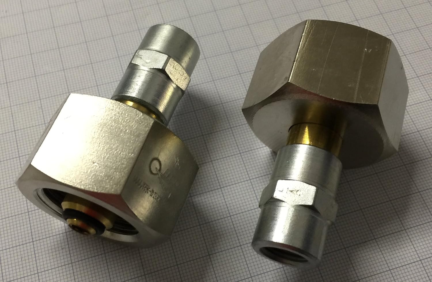 Multi-adapter 300 bar W30x2 female thread to R 1/4 inch internal thread ...