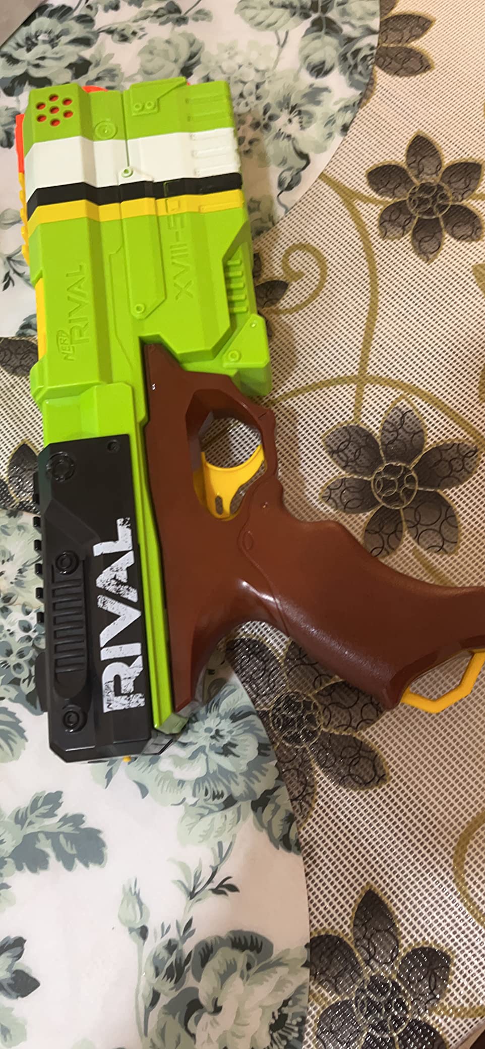 NERF Rival Kronos XVIII-500 Blaster, Breech-Load, 5 Rival Rounds ...