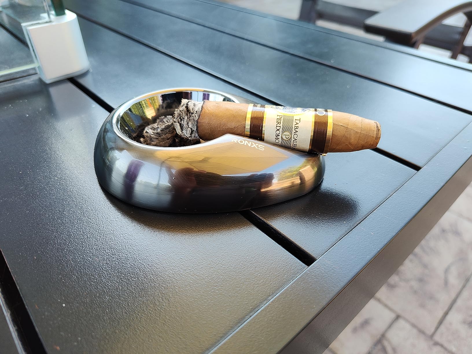 Amazon.com: RONXS Cigar Ashtrays, All Metal Outdoor Ashtray Unbreakable ...