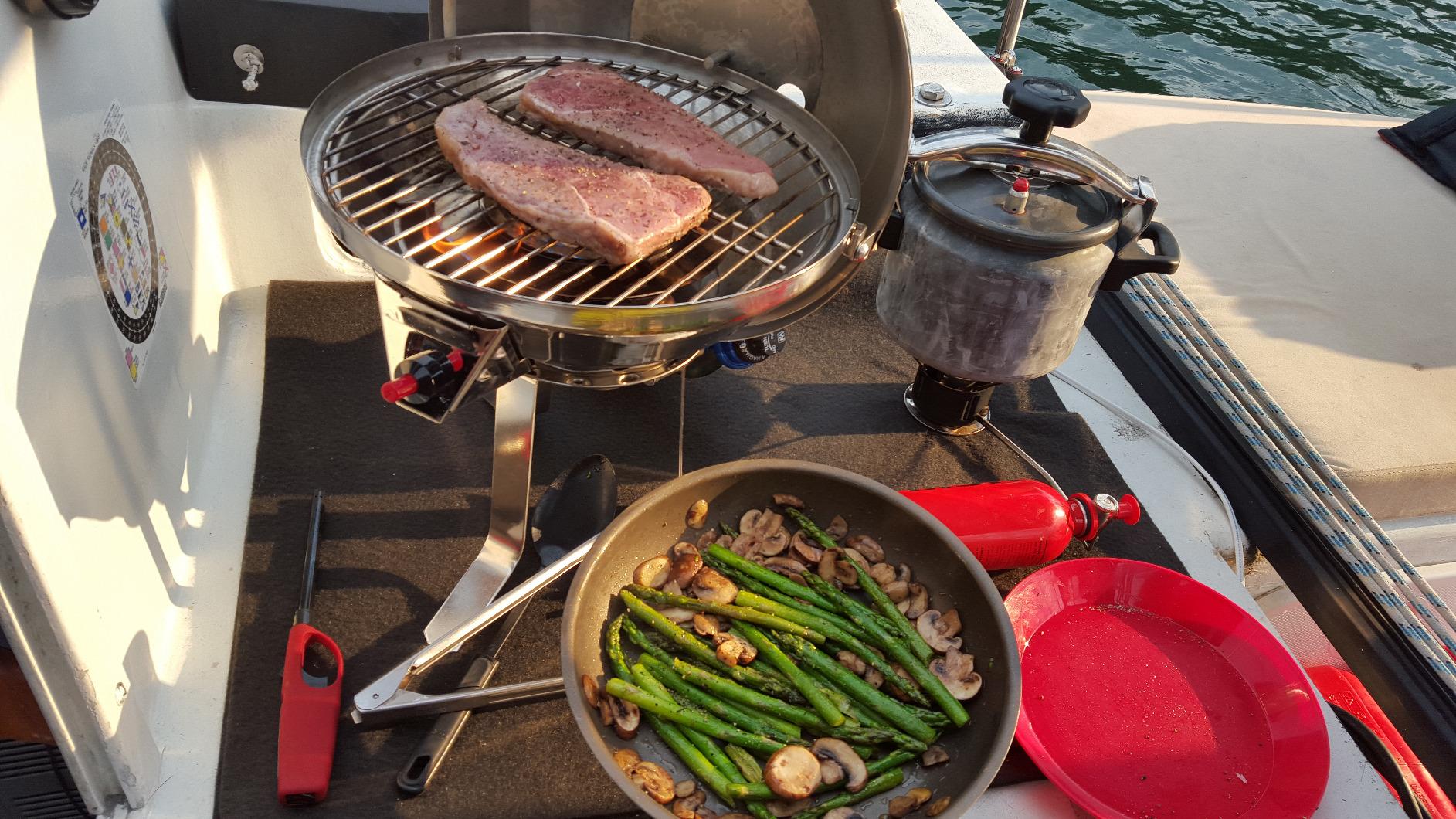 Amazon.com : Magma Products, A10-207 Marine Kettle 2 Combination Stove ...