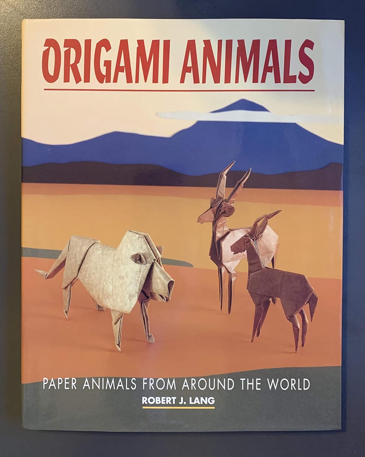 Origami Animals: Lang, Robert J.: 9780517073209: Amazon.com: Books