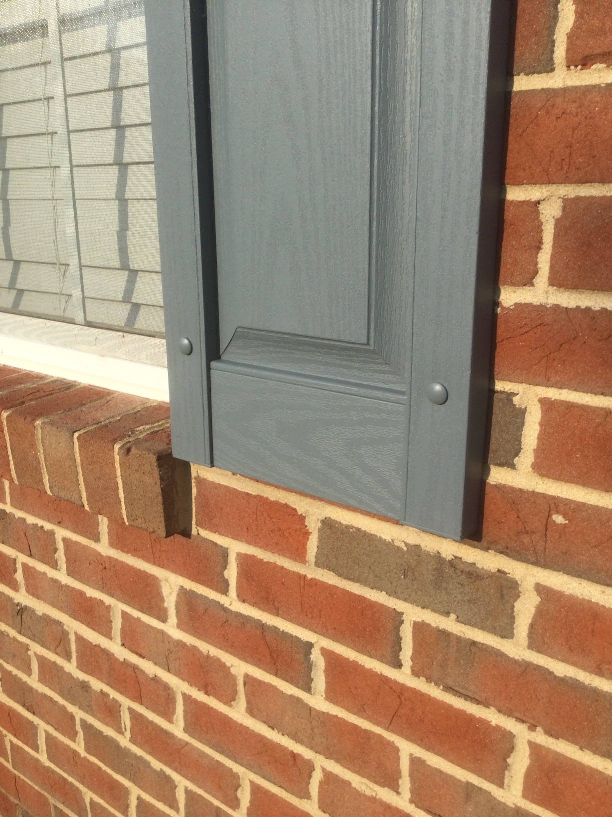 Amazon.com: WindowPro White Shutter Peg Loks 3 inch 48 Pack (White ...