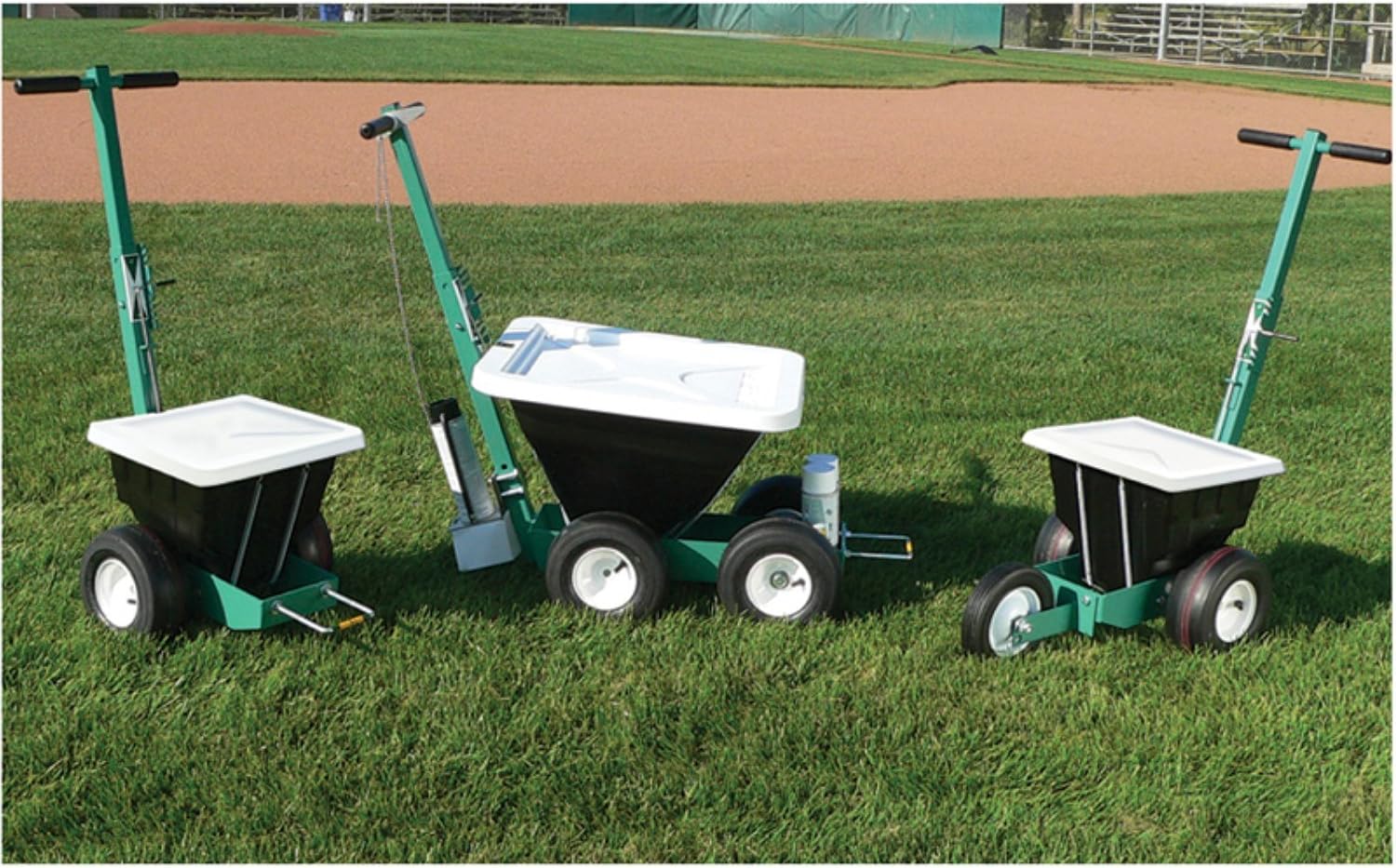 Amazon.com : D&B Manufacturing 3 Wheel Pro Chalker/Dry Line Marker ...