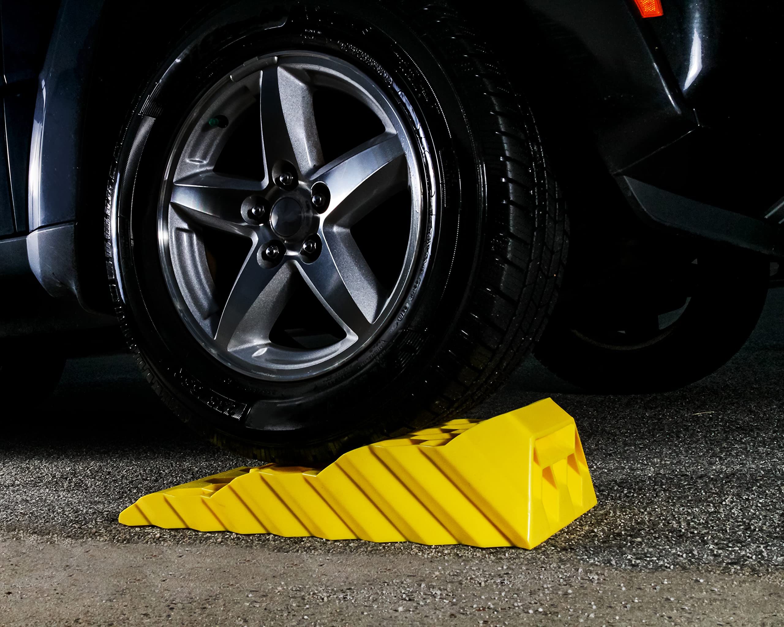 Snapklik.com : Camco Camper/RV Super Tri-Leveler - Features Heavy Duty ...