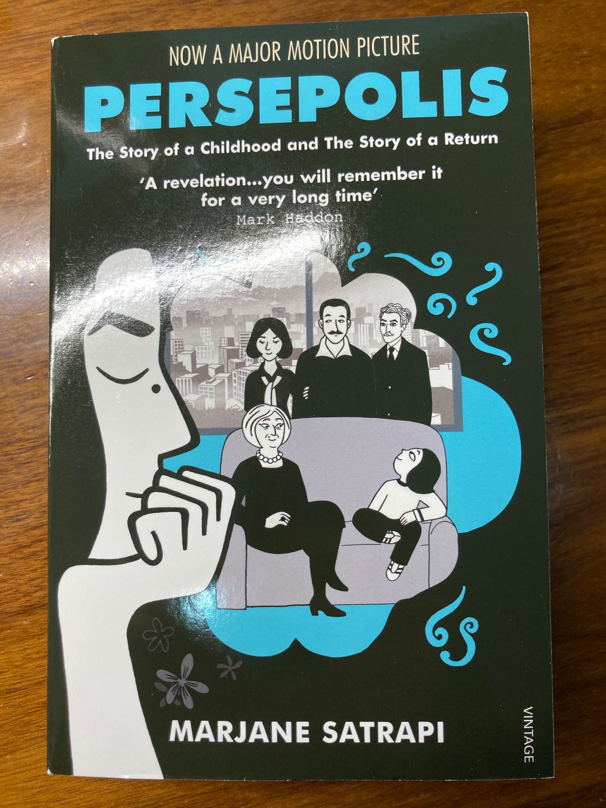 Persepolis: Amazon.co.uk: Satrapi, Marjane: 9780099523994: Books