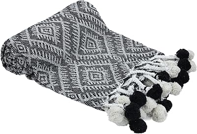 Amazon.com: SANGUUNHEDO White and Black Throw Blanket, Modern Geometric ...