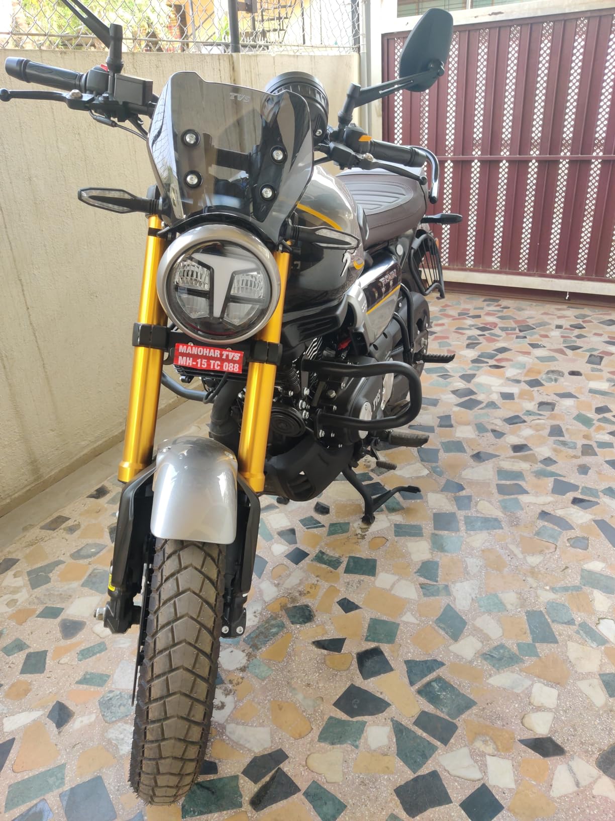 TVS Ronin Windshield Visor | Stylish Wind Deflectors and Protector, Modern Retro Style 2 Wheeler ...