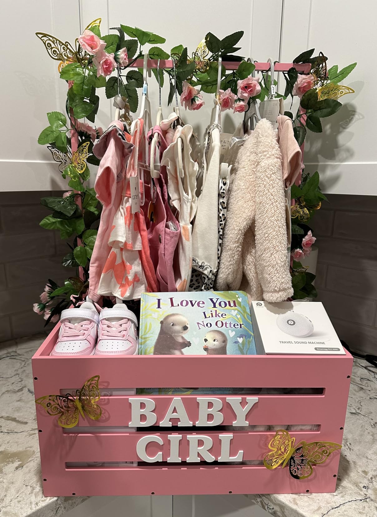 Amazon.com : Wenqik Wooden Baby Shower Crate Closet Baby Basket with ...