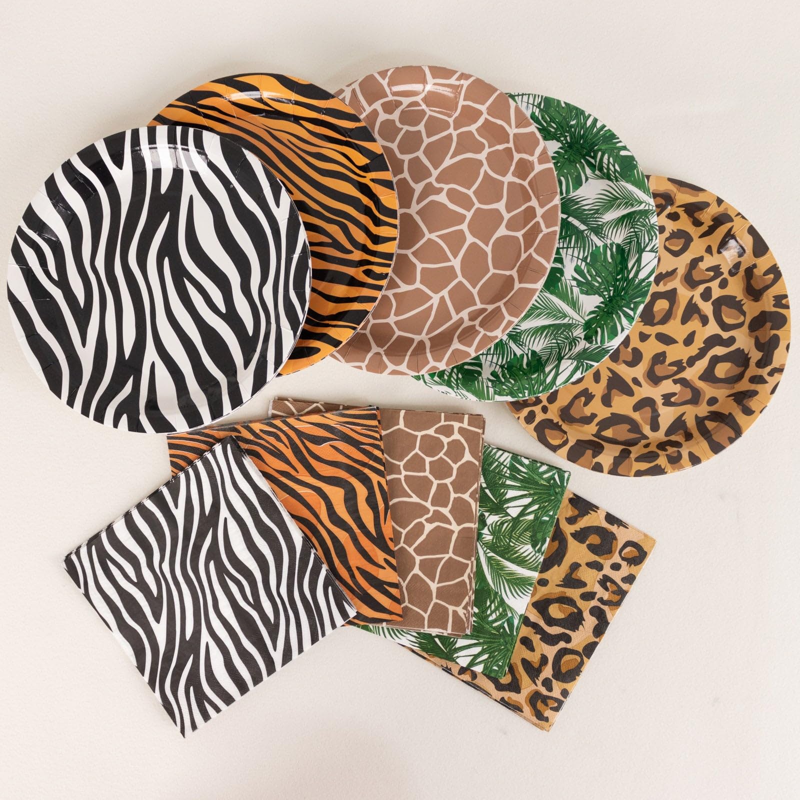 Amazon.com: Efavormart 60 Pcs Animal Safari Print Paper Party Plates ...