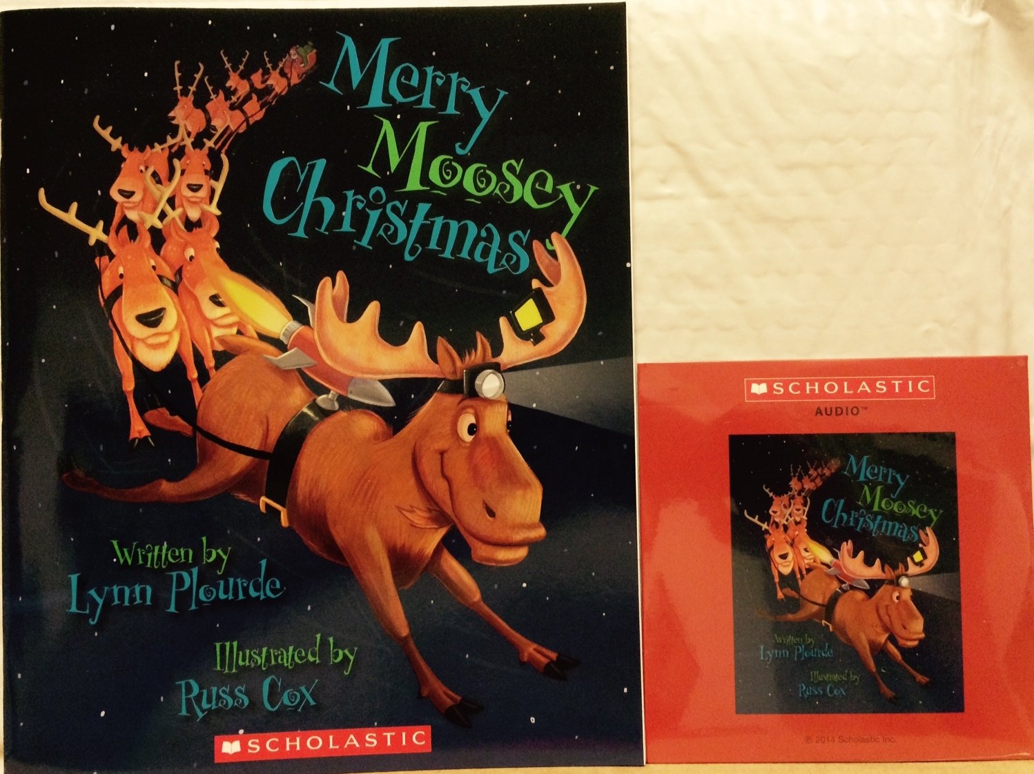 Amazon.com: Merry Moosey Christmas with Read Along Cd: 9780545821285 ...