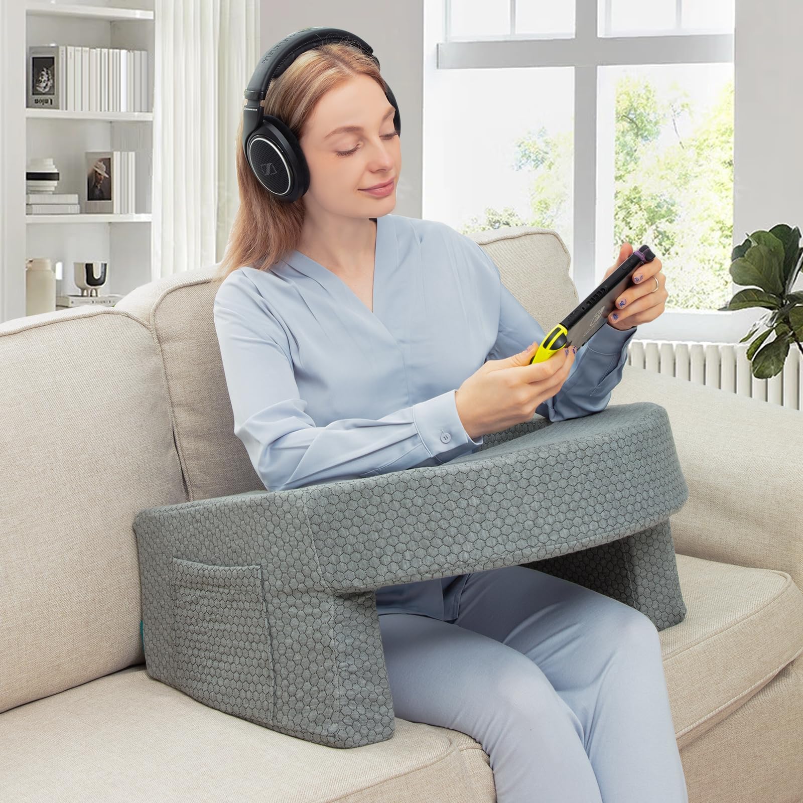 Amazon.com: HUGCHG Gaming Pillow,Memory Foam Reading Pillow,Arm Rest ...