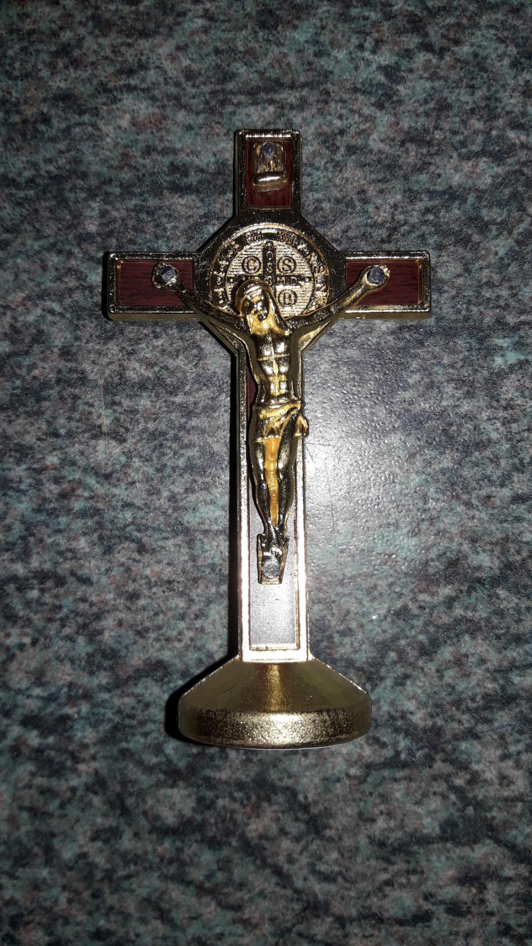 Sharplace Free Standing Crucifix Small Metal Crucifix Jesus Christ ...