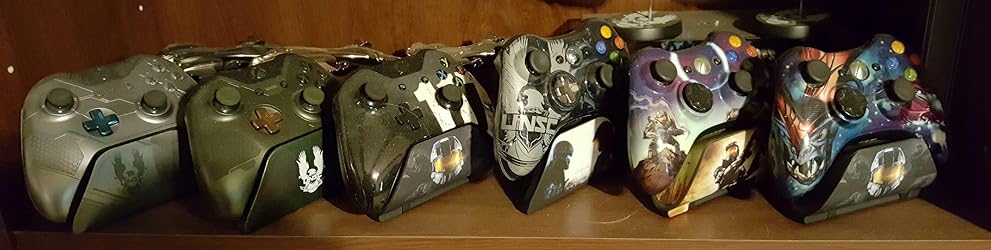 Amazon.com: Controller Gear Halo 5 Master Chief - Controller Stand ...