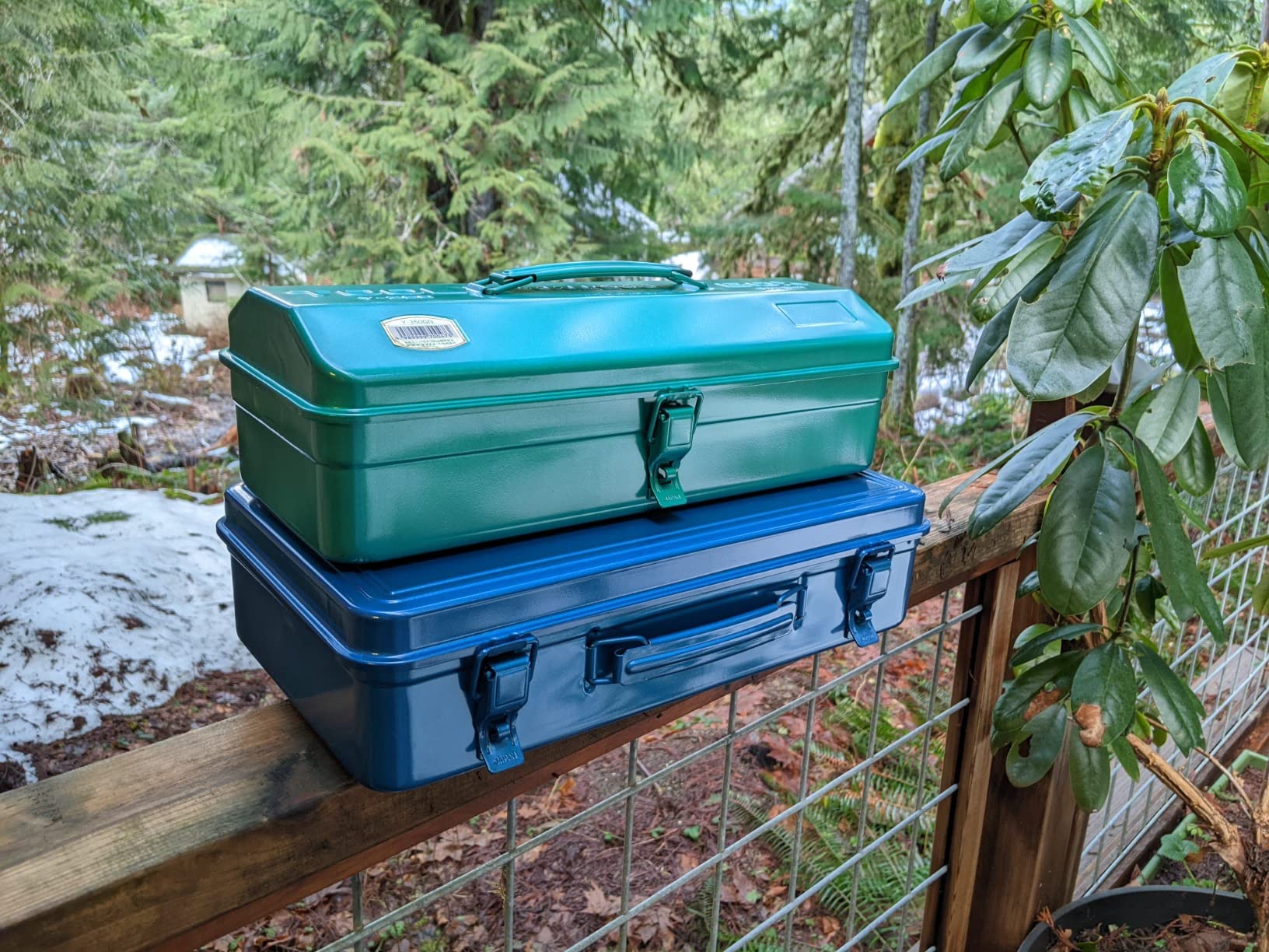 $8/mo - Finance TRUSCO Hip Roof Tool Box Y-350-GN | Buy Now, Pay Later