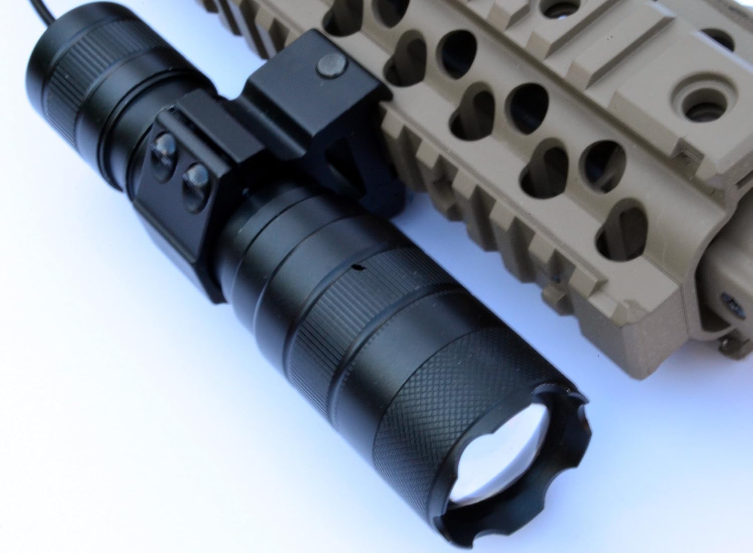 Acid Tactical® 600 LUMEN T6 CREE LED Shotgun Rifle Gun with Picatinny ...