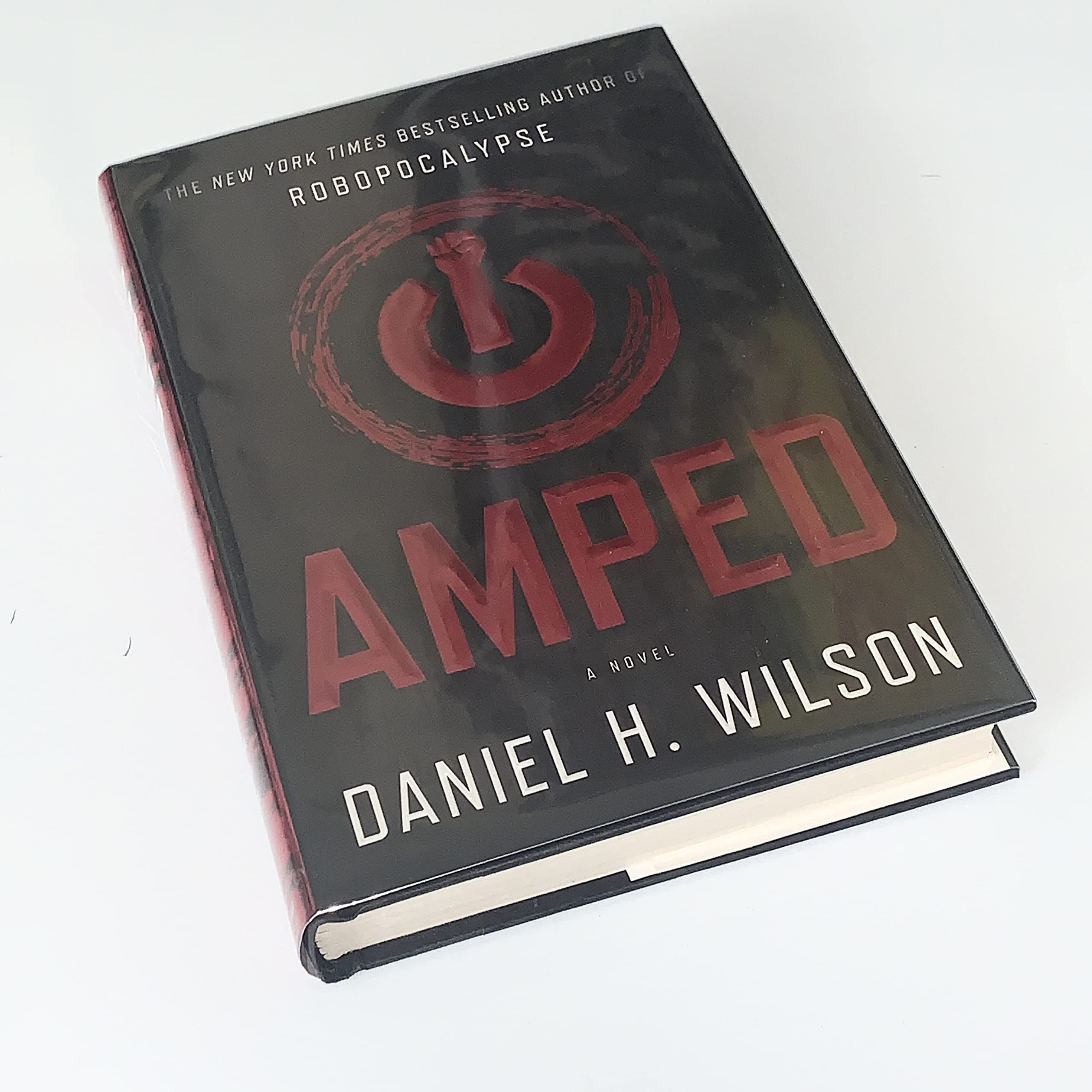Amazon.com: Amped: 9780385535151: Wilson, Daniel H.: Books