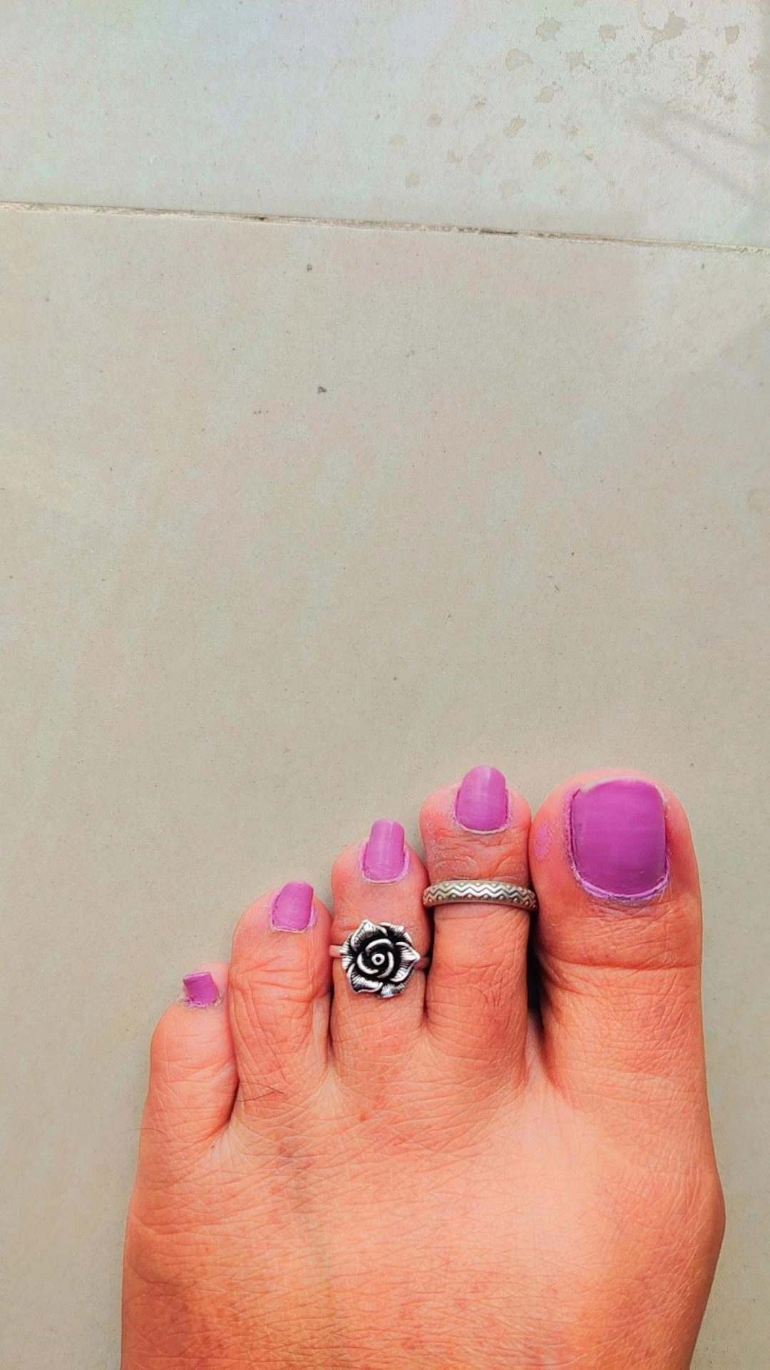 Parnika (Formerly MJ Blooming Rose Design Silver Toe Rings in Pure 92.5 ...