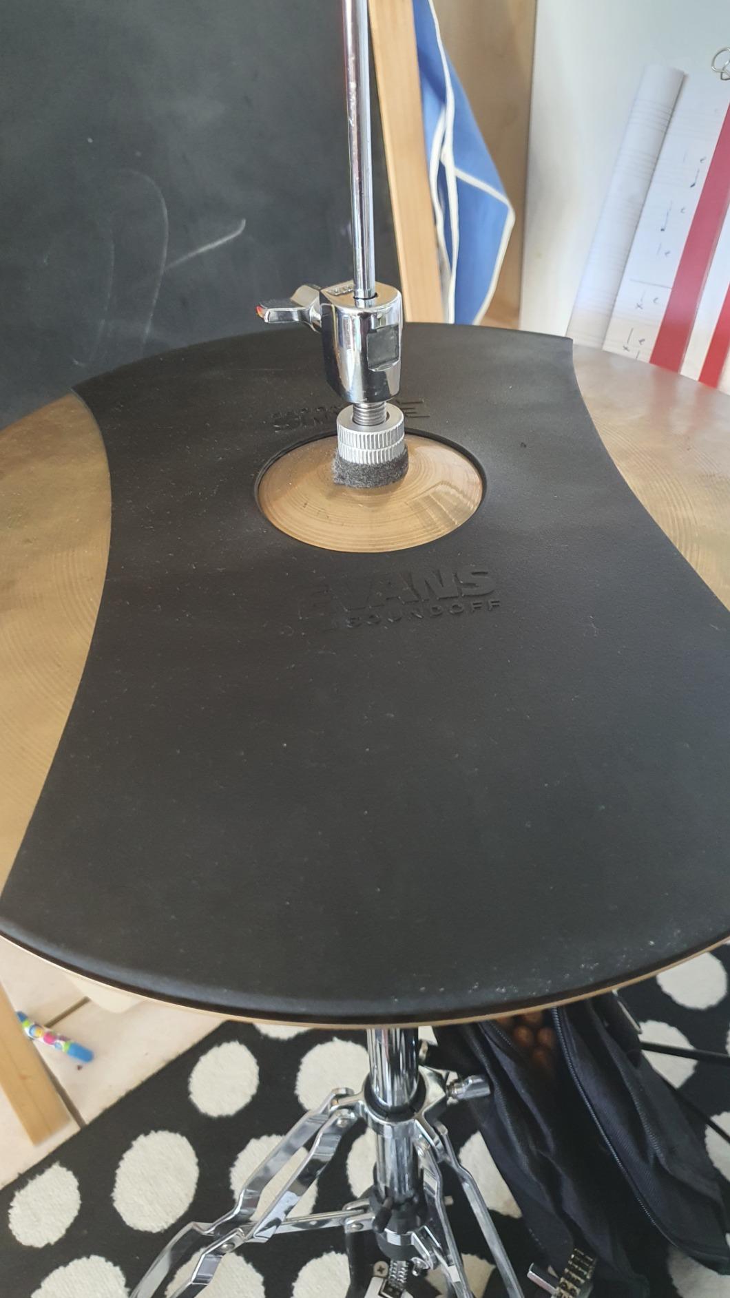 Evans SoundOff by Hi-Hat Mute, 14 Inch : Amazon.com.au: Musical Instruments