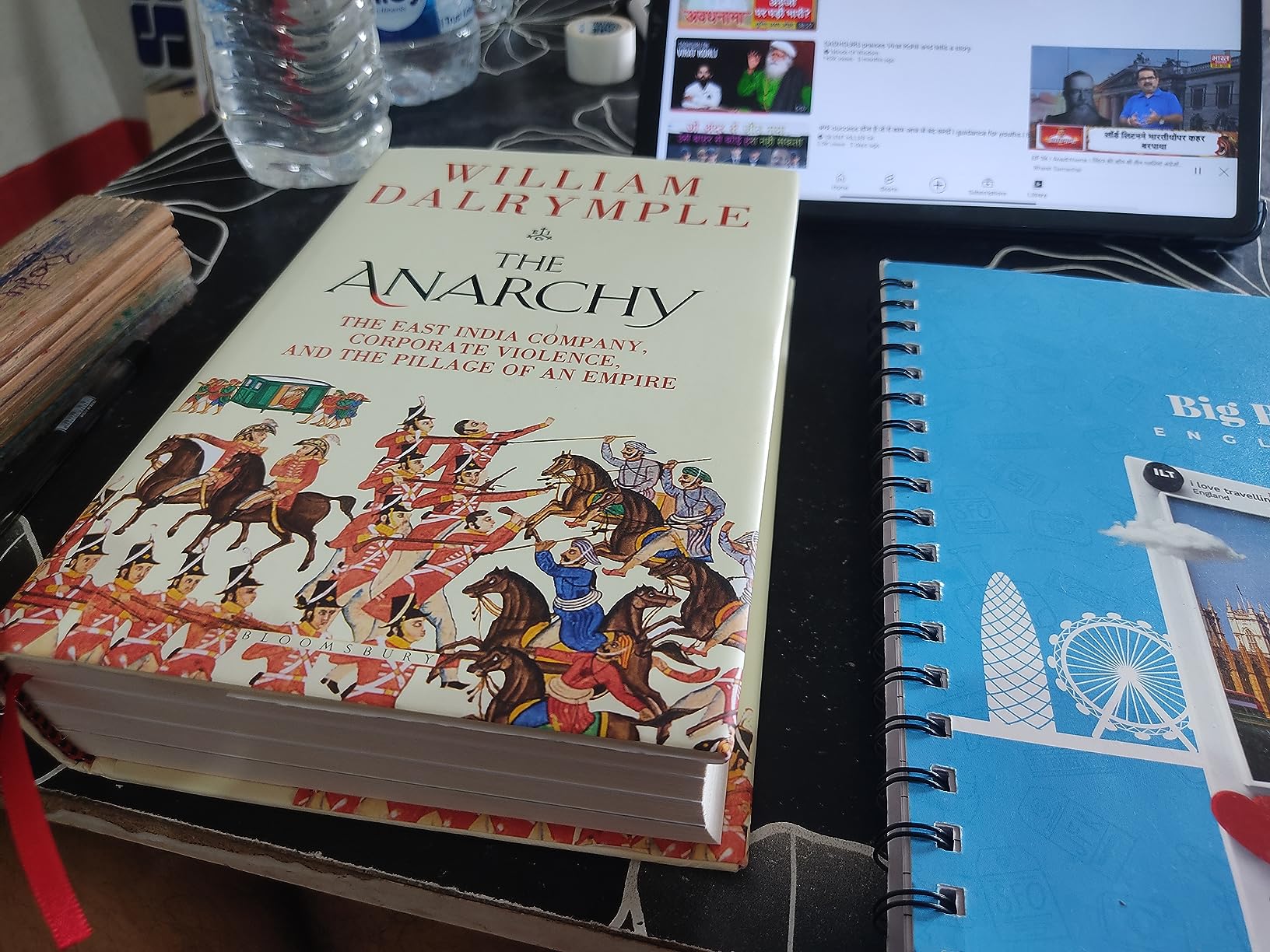 The Anarchy : Dalrymple, William: Amazon.in: Books