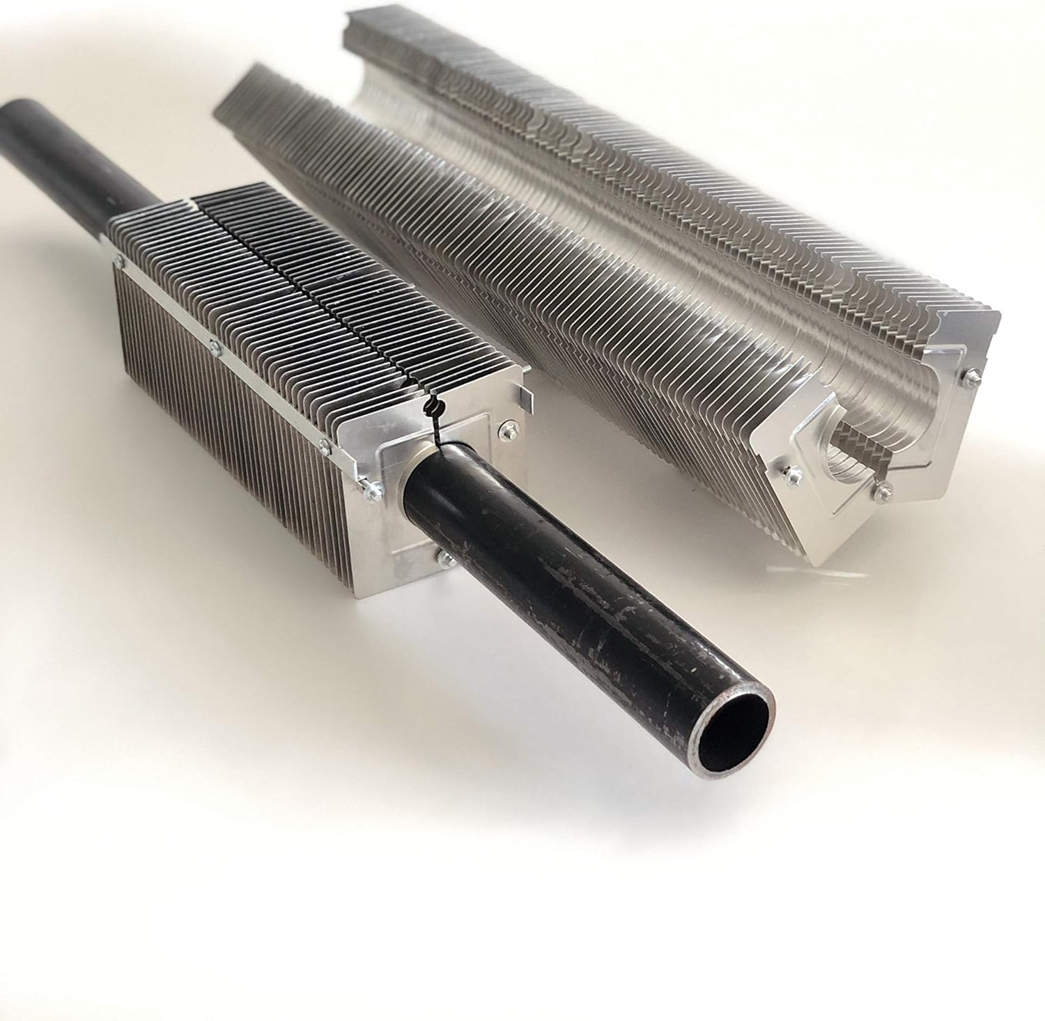 Fin Clamp Baseboard Element for 1-1/2" Pipe - 2' Section (STEEL PIPE ...