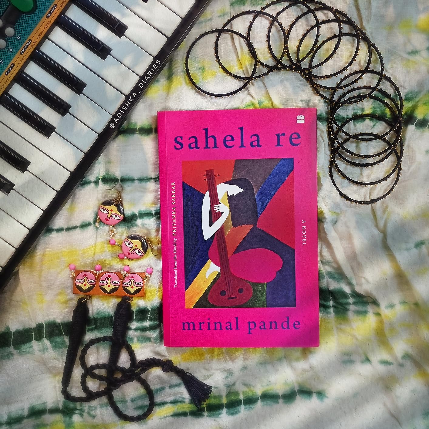 Buy Sahela Re : A Novel Book Online at Low Prices in India | Sahela Re ...